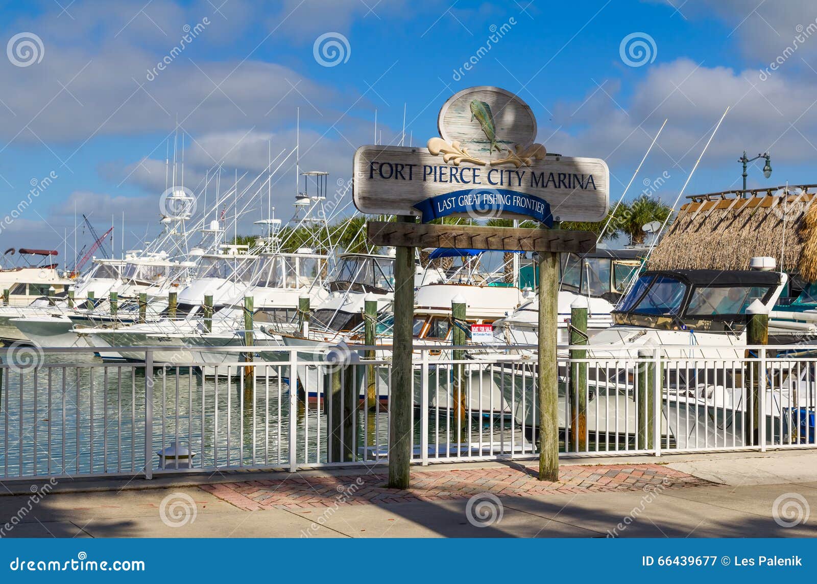 Fort Pierce Marina editorial photography. Image of vacation - 66439677