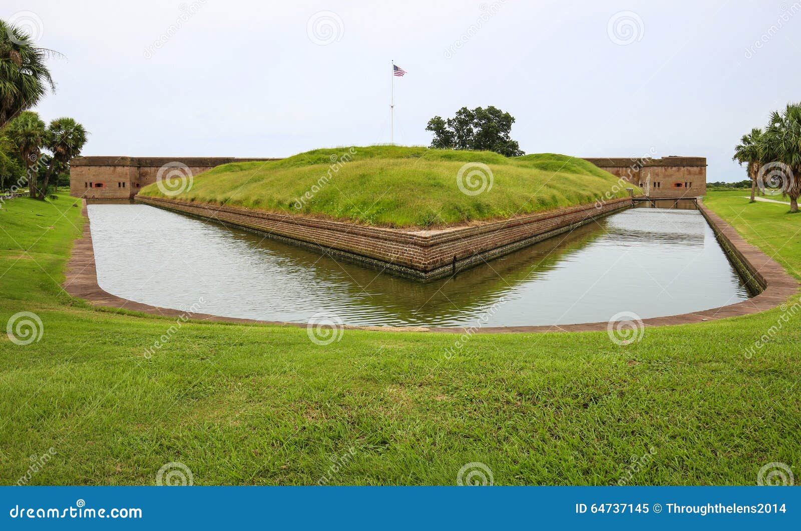 Fort Pulaski, Georgia. Outside Moat Area with Grass Stock Image - Image ...
