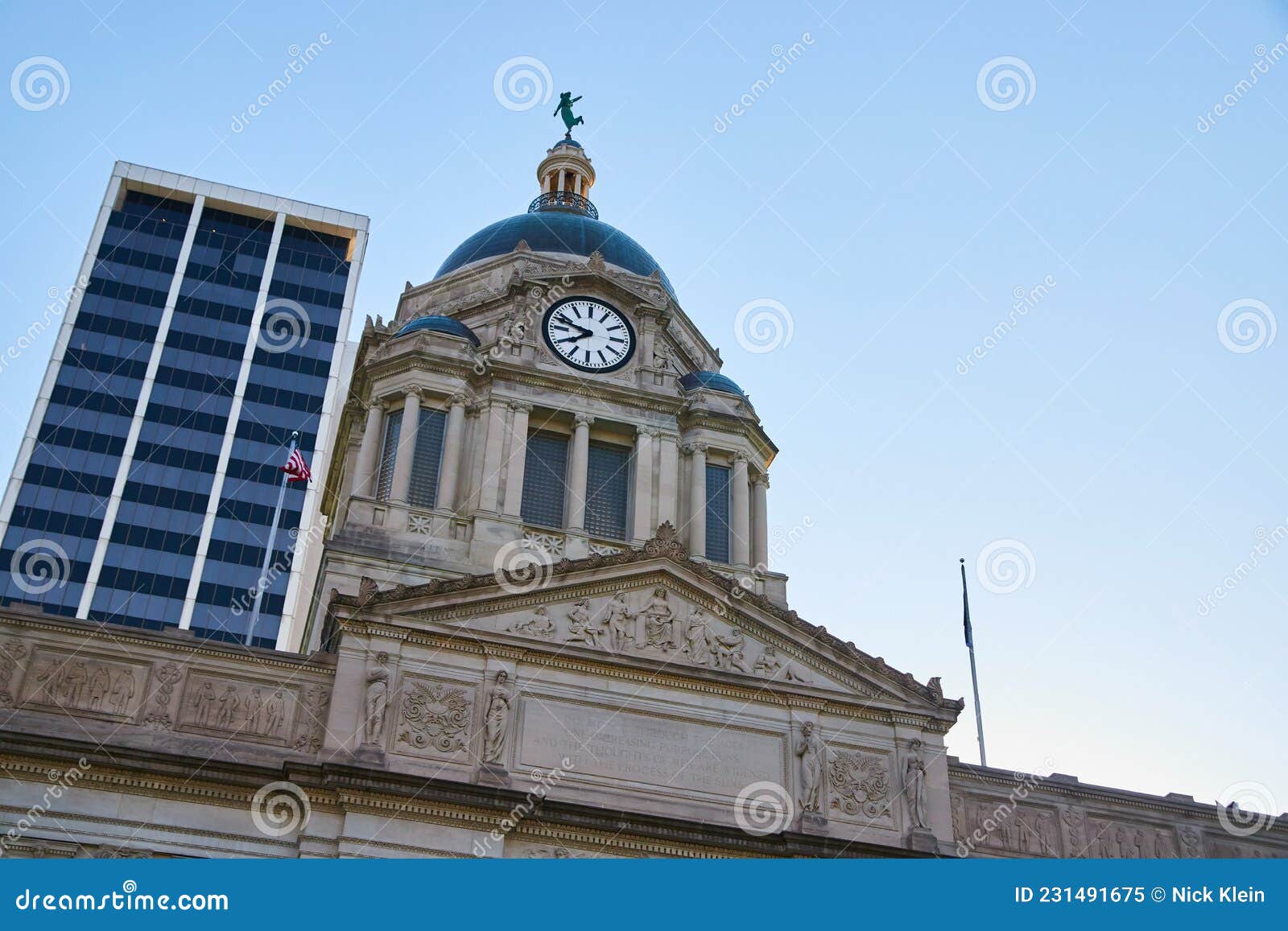 Fort Wayne, Indiana Courthouse Downtown Stock Image - Image of church ...
