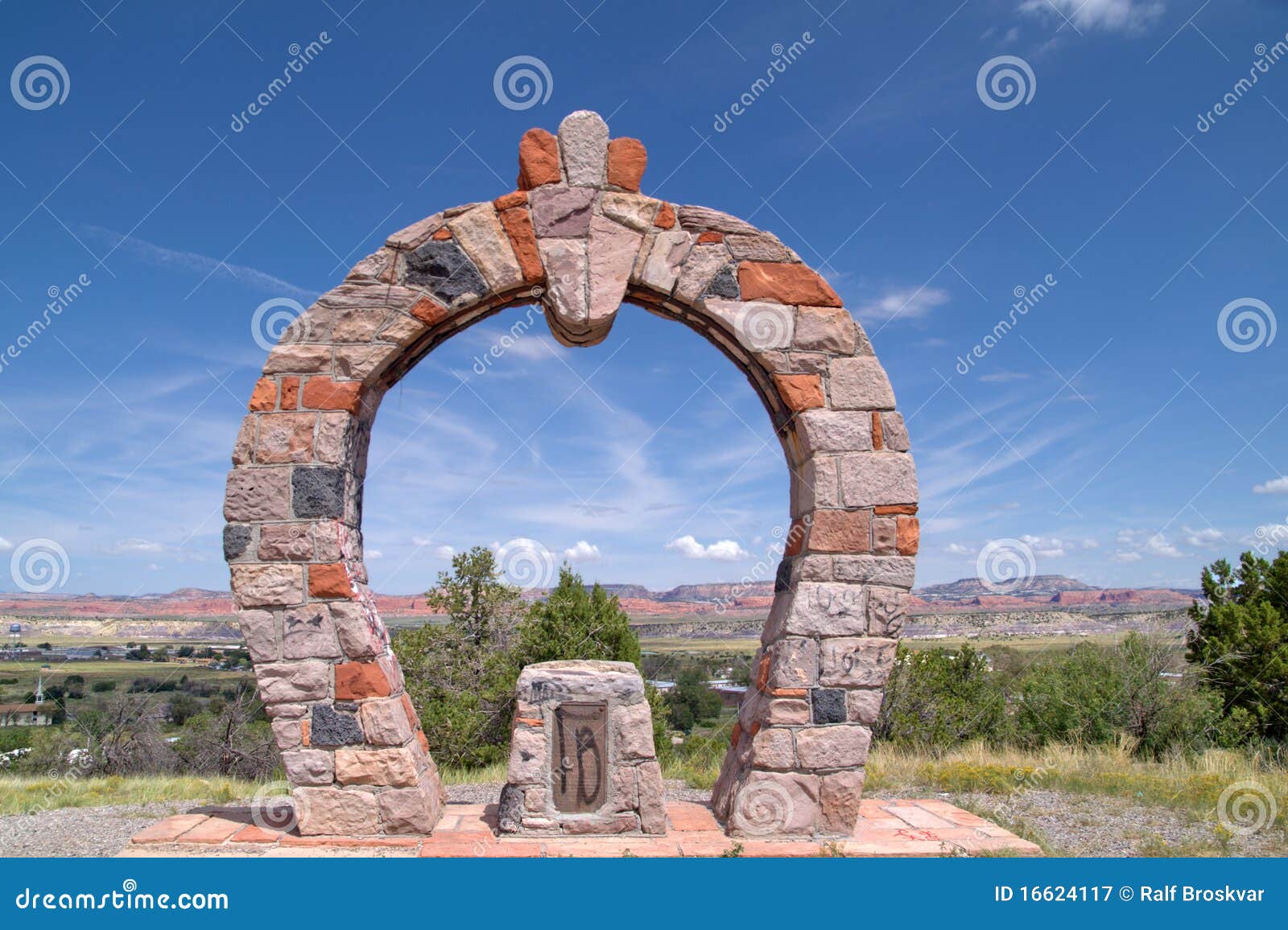 Fort Wingate, Historical Marker Stock Image - Image of marker, arch ...