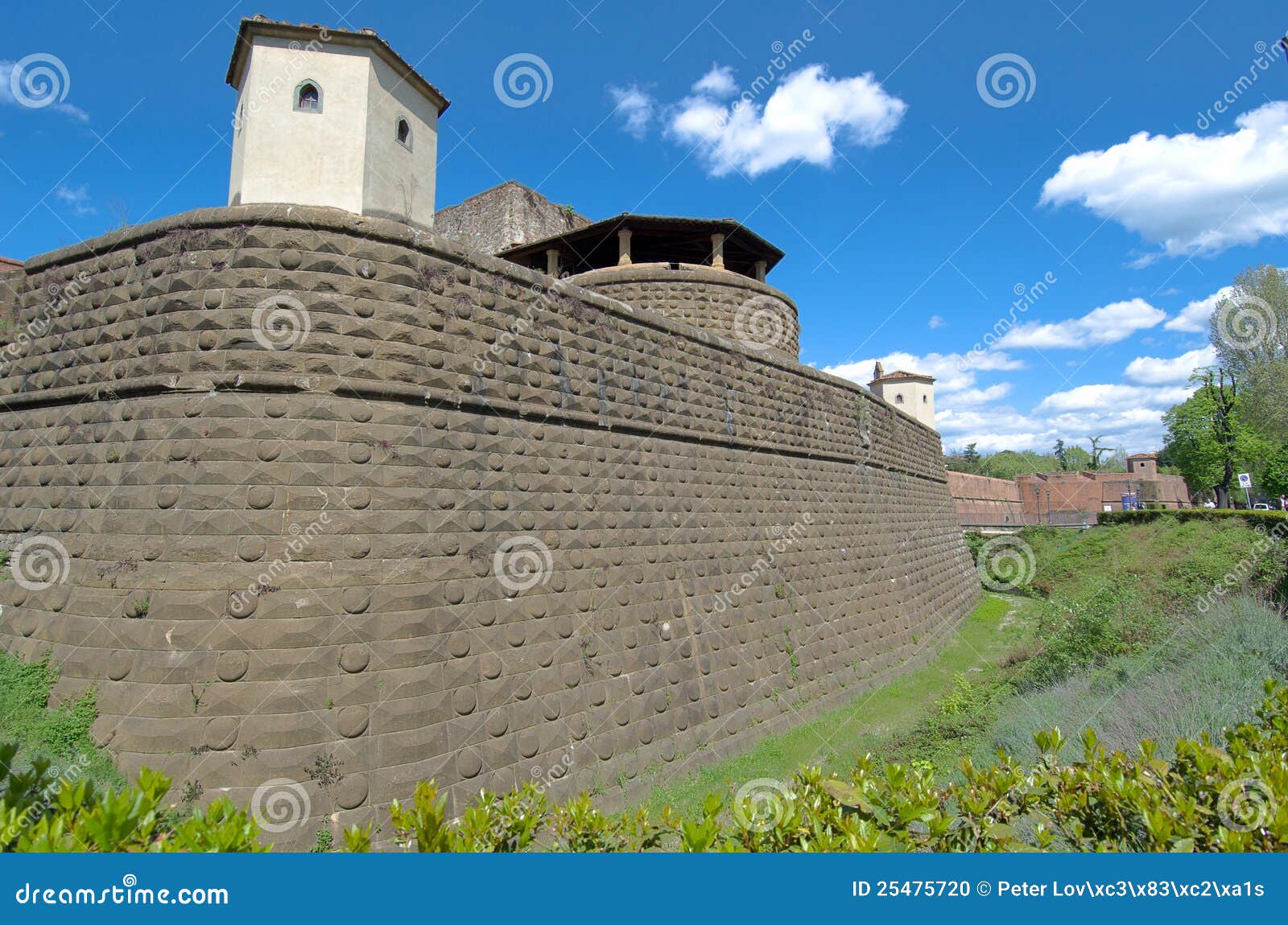 Fortaleza en Florencia foto de archivo. Imagen de viejo - 25475720