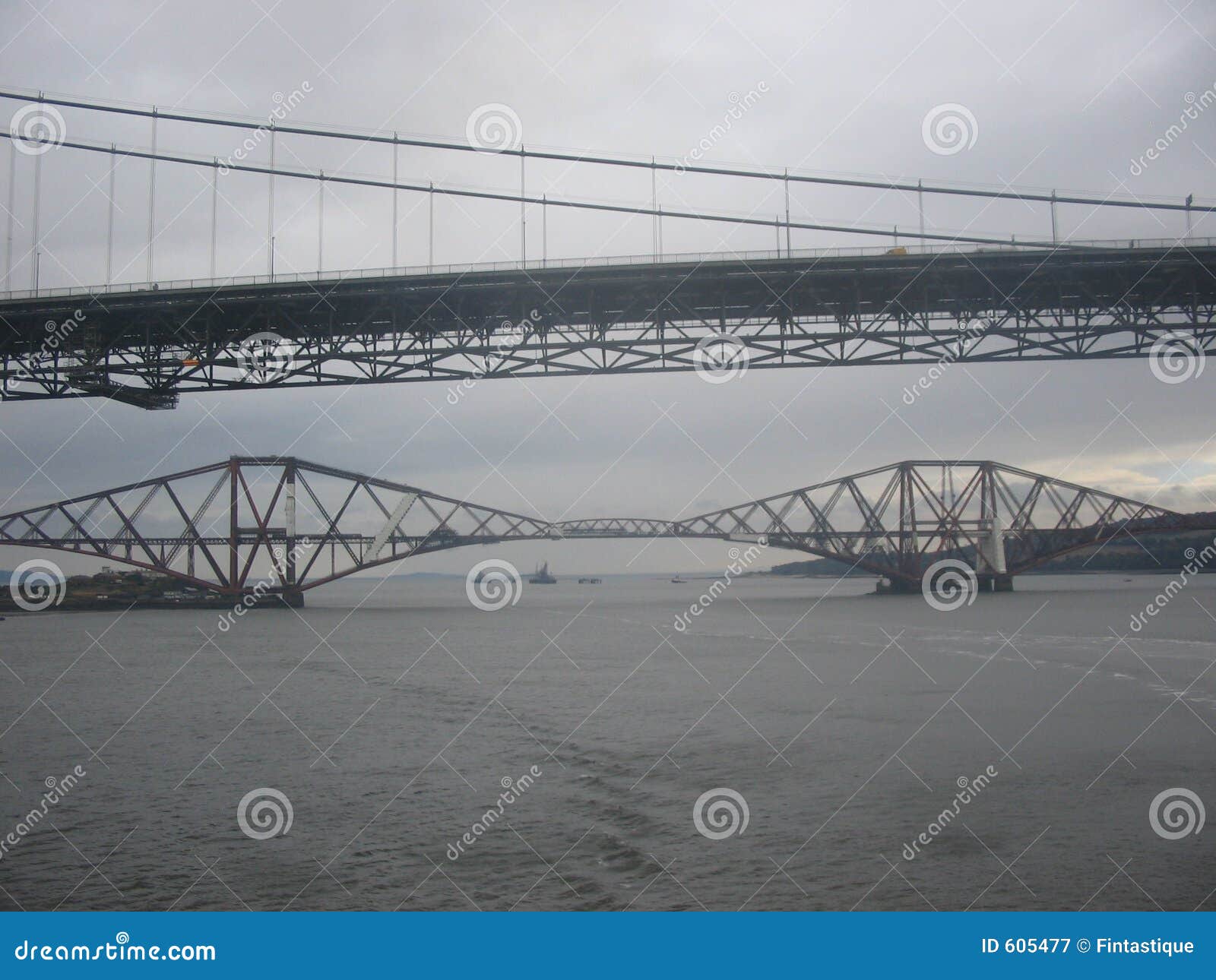 Forth Rail and Road Bridges Stock Image - Image of bridge, train: 605477