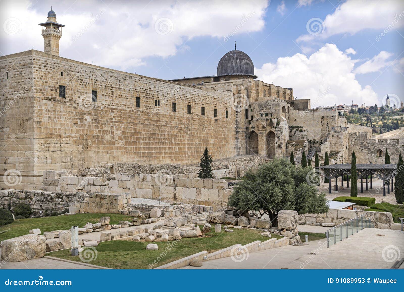 Fortification Medieval Walls of Jerusalem Editorial Stock Photo - Image ...