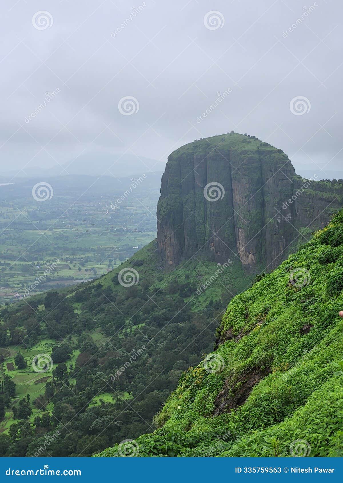 Fortress Landscape in India Stock Image - Image of colours, green ...
