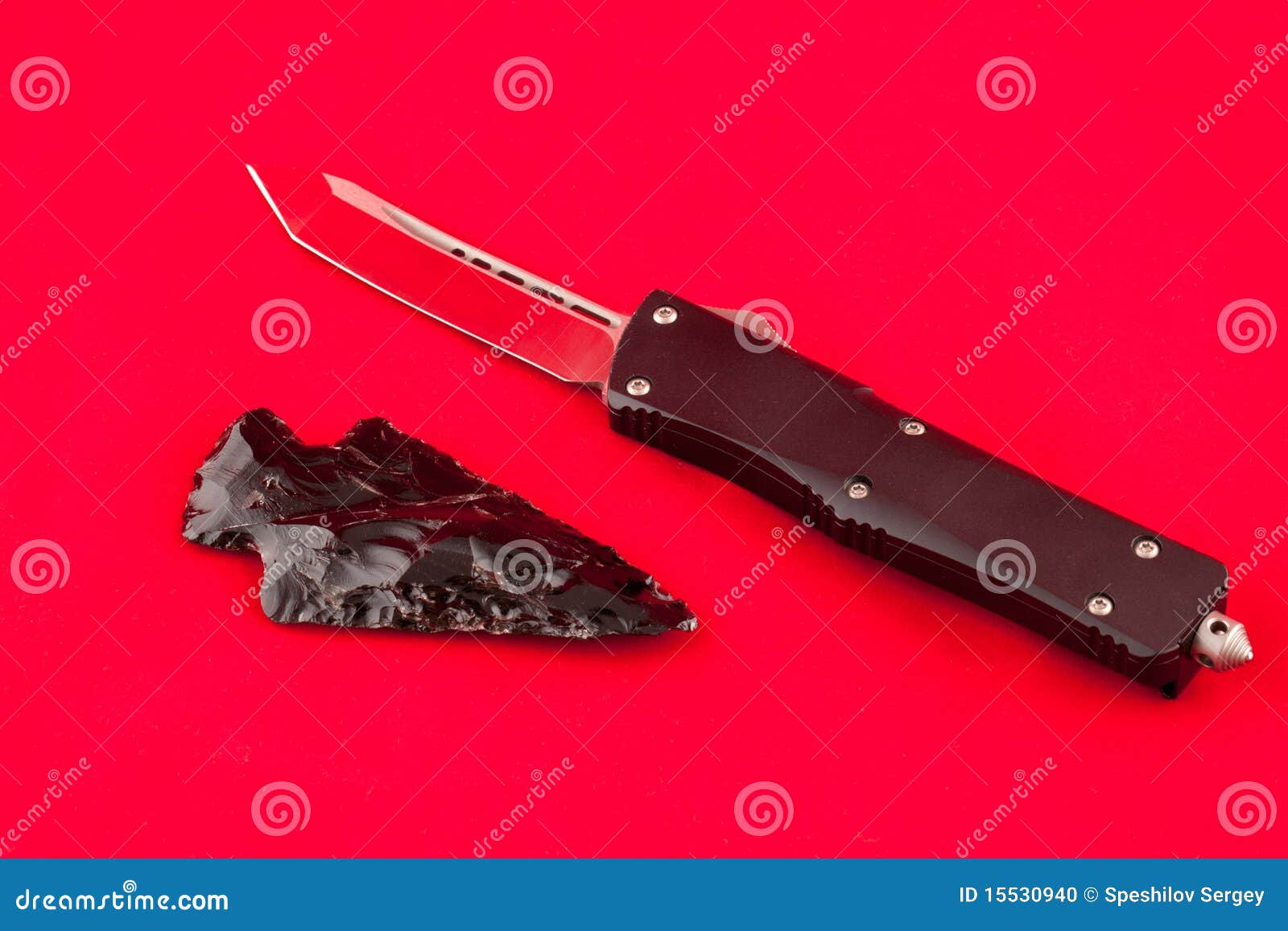 Fortschritt in Der Fertigung Der Messer Stockfoto - Bild von messer ...