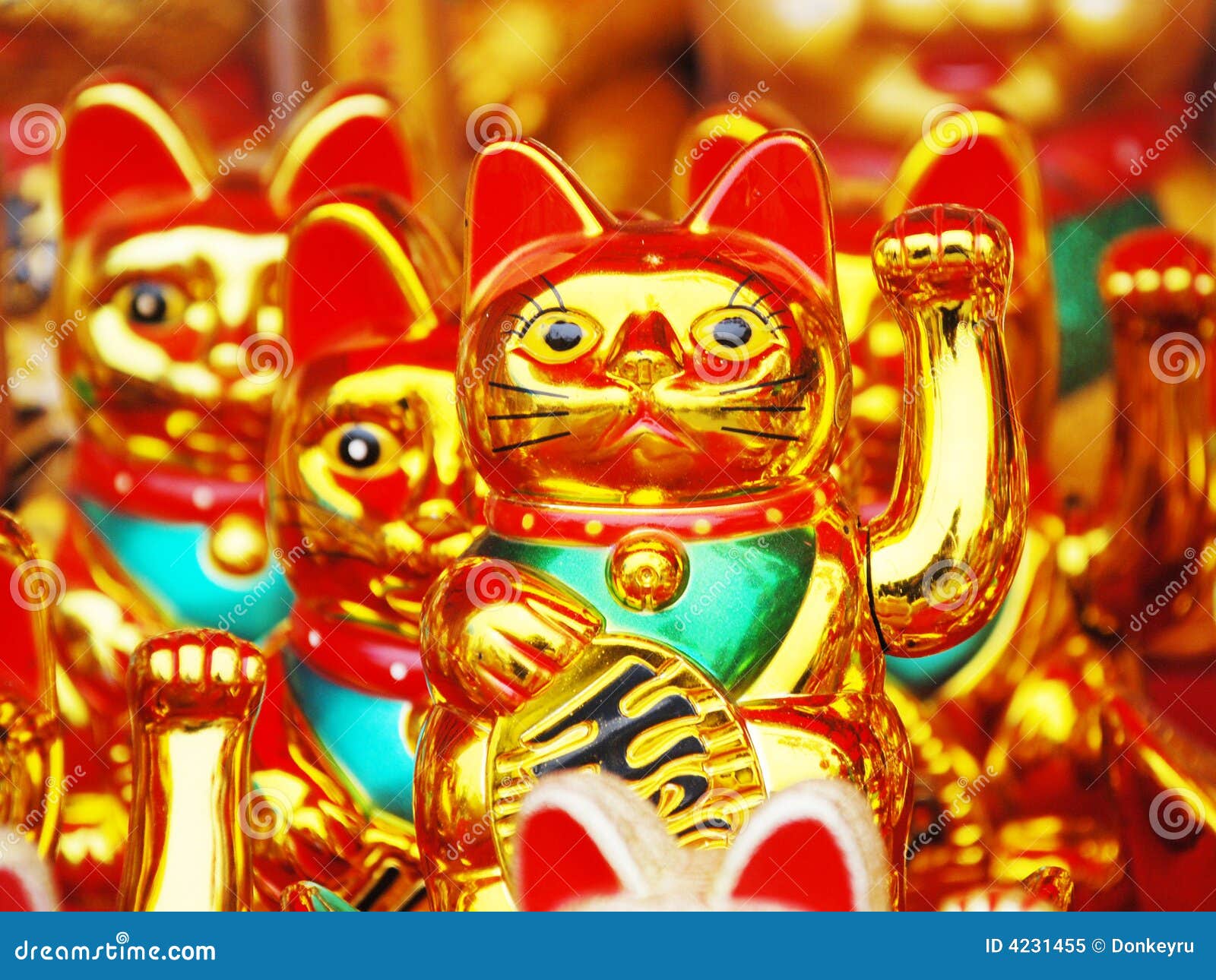 Fortune Cat stock image. Image of shiny, golden, brilliant - 4231455