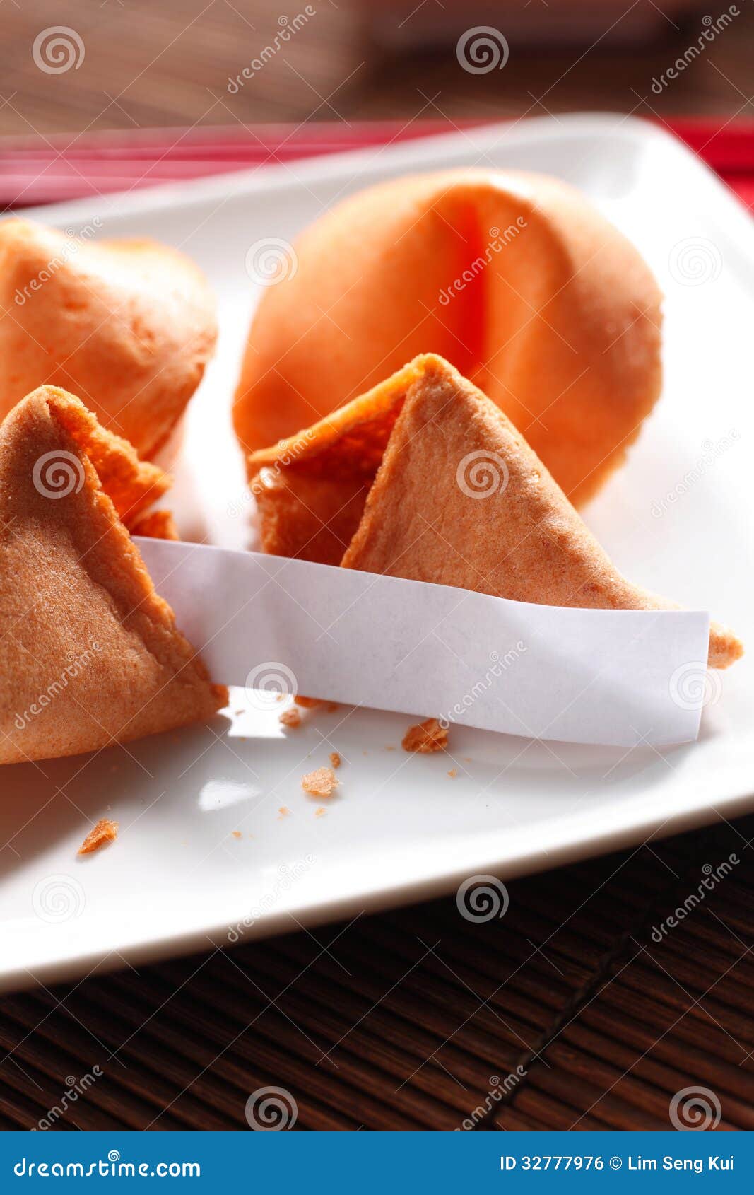 Fortune cookies stock photo. Image of dessert, oriental - 32777976
