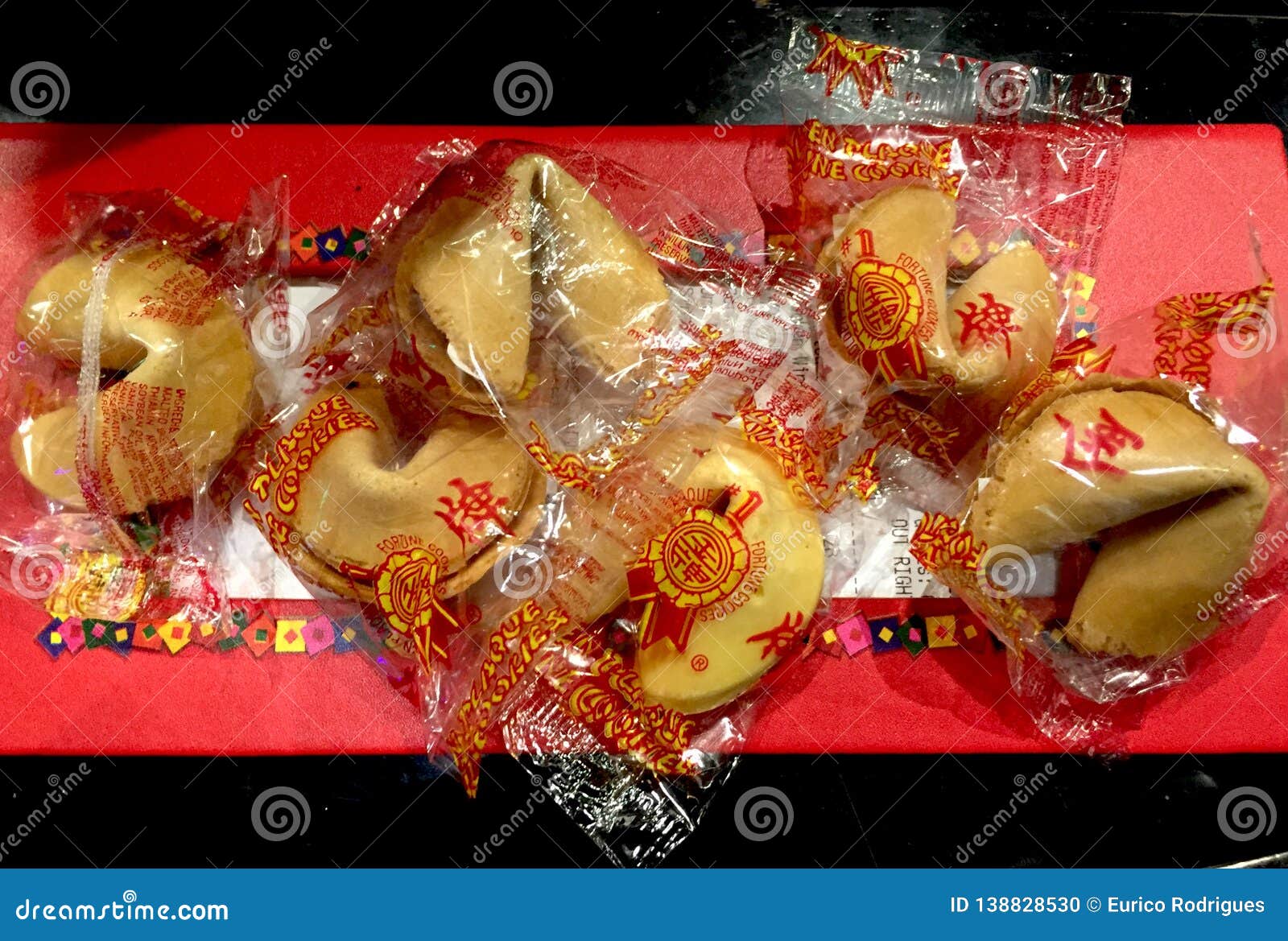 Fortune cookies editorial image. Image of wrapping, plastic - 138828530