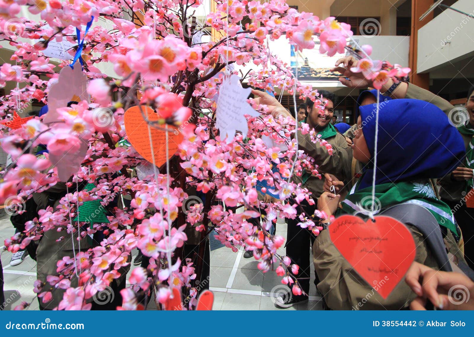 Fortune tree editorial photography. Image of true, indonesia - 38554442