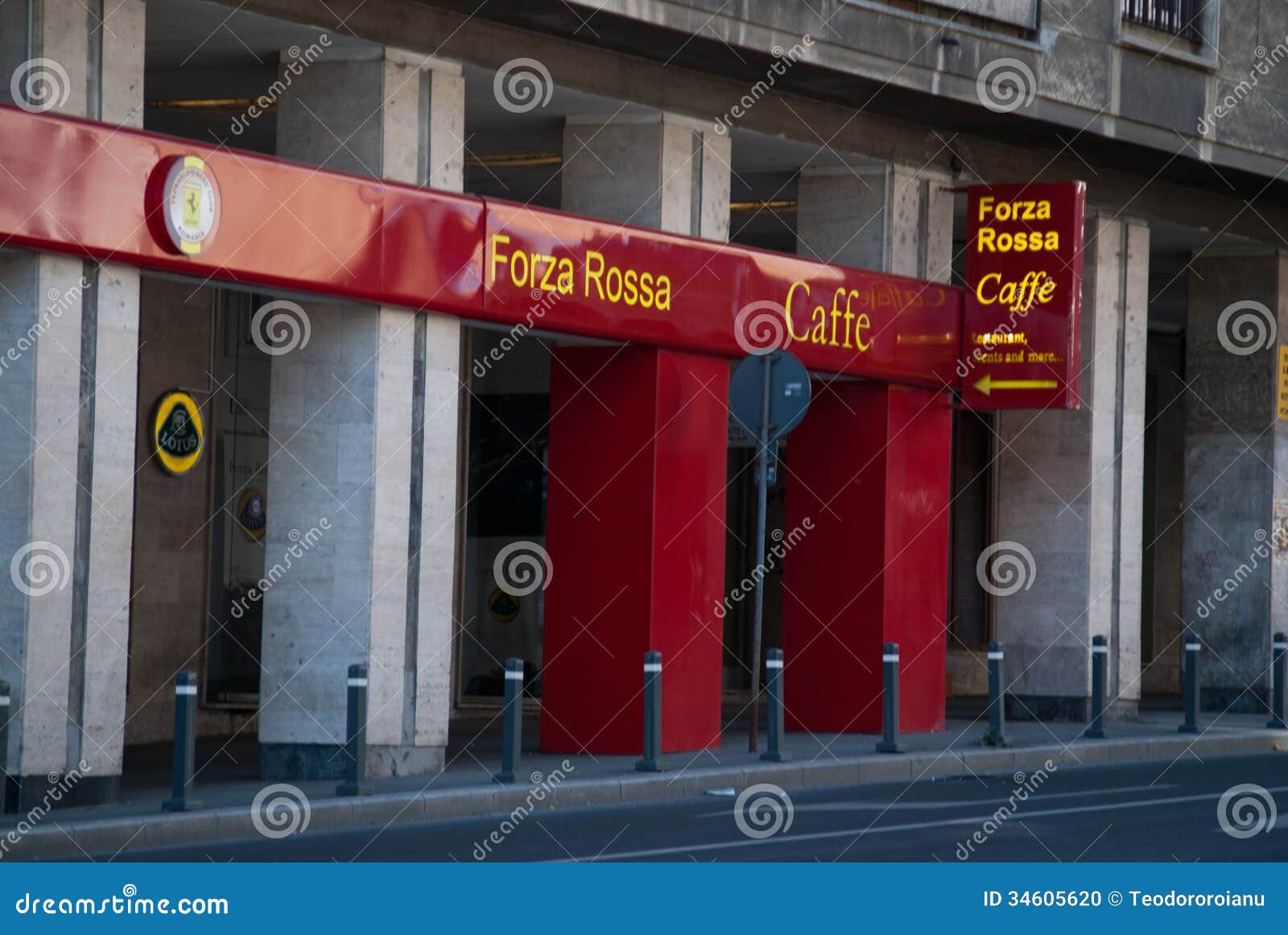 Forza rossa caffe editorial image. Image of manufacturing - 34605620