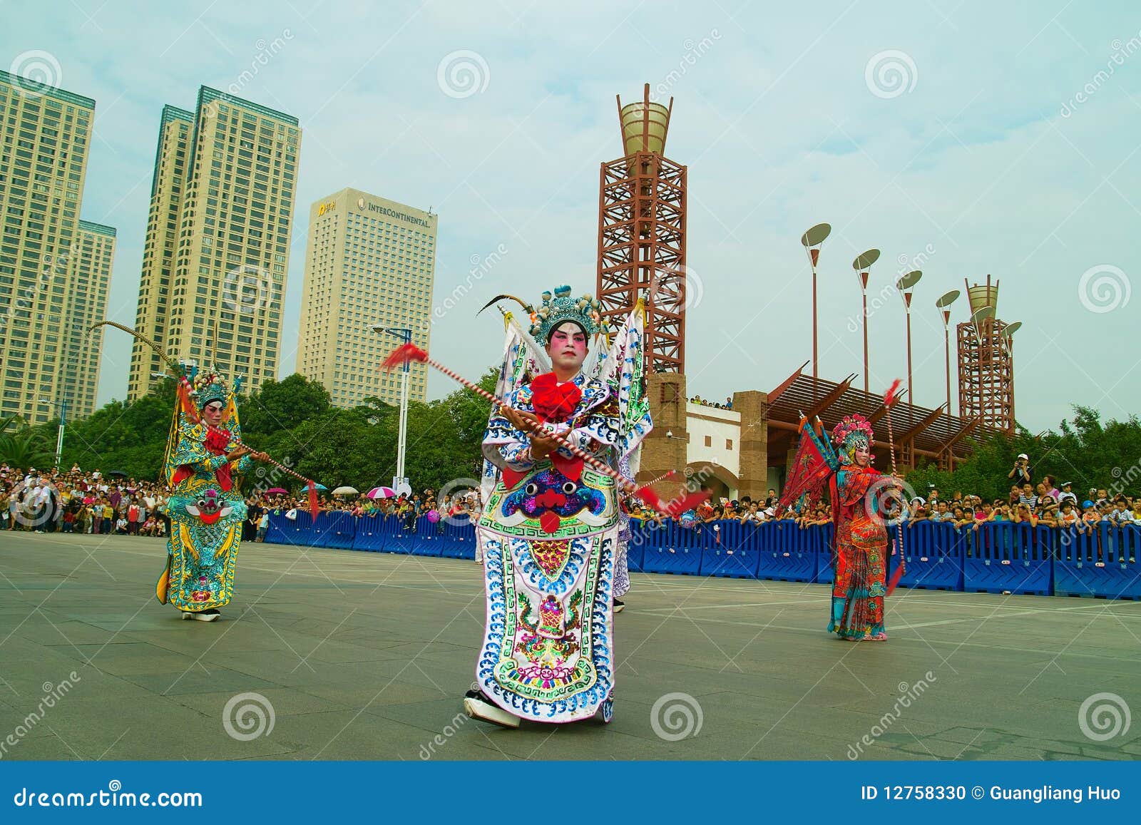 Foshan Autumn Parade editorial image. Image of dance - 12758330