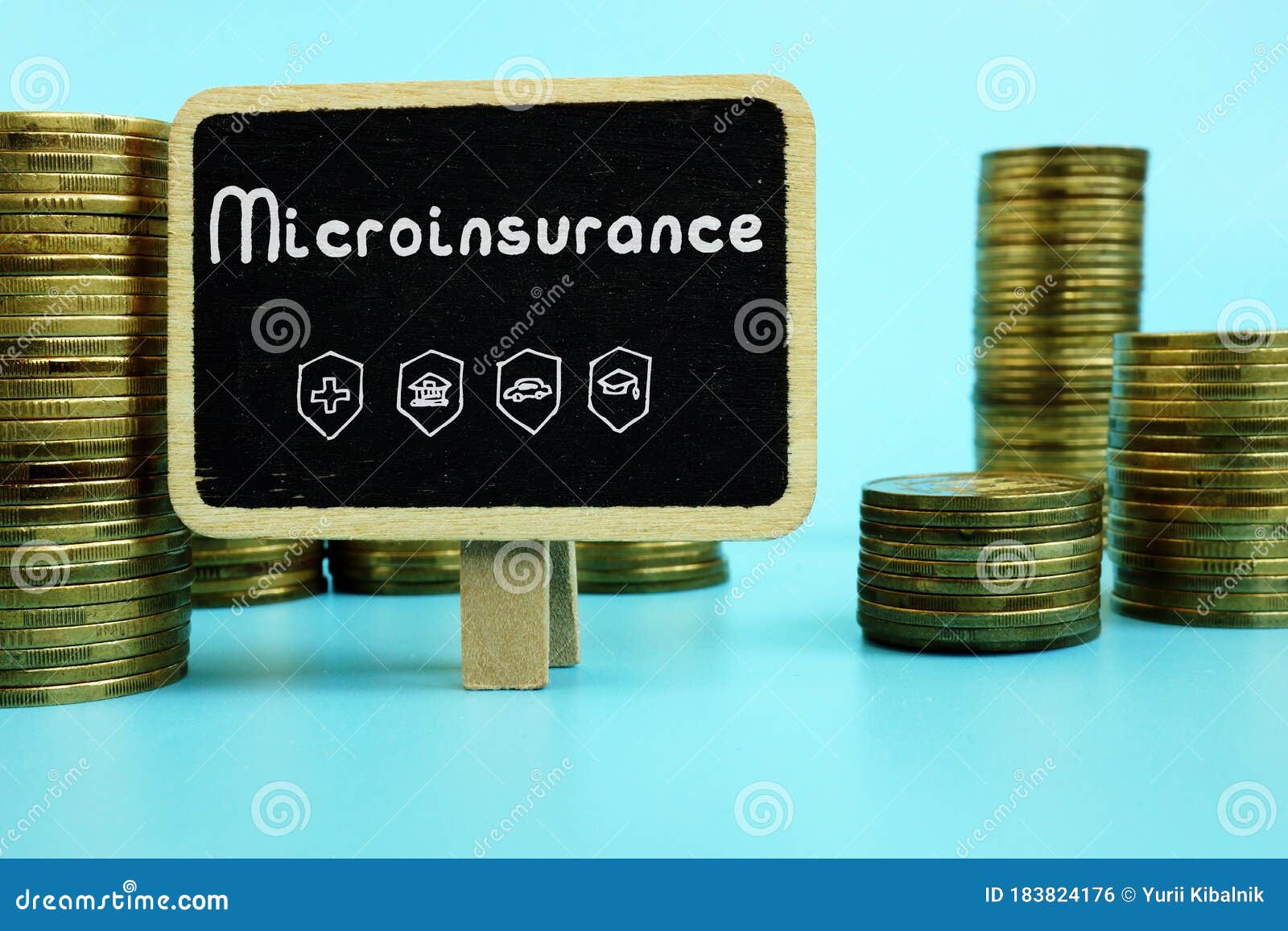 Foto Conceptual Sobre El Microseguro Con Texto Escrito Foto de archivo ...
