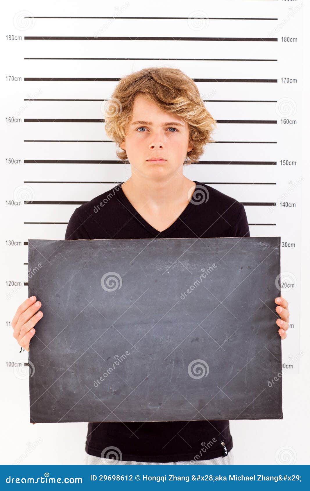 Fotografía De Detenido Del Muchacho Foto de archivo - Imagen de ...