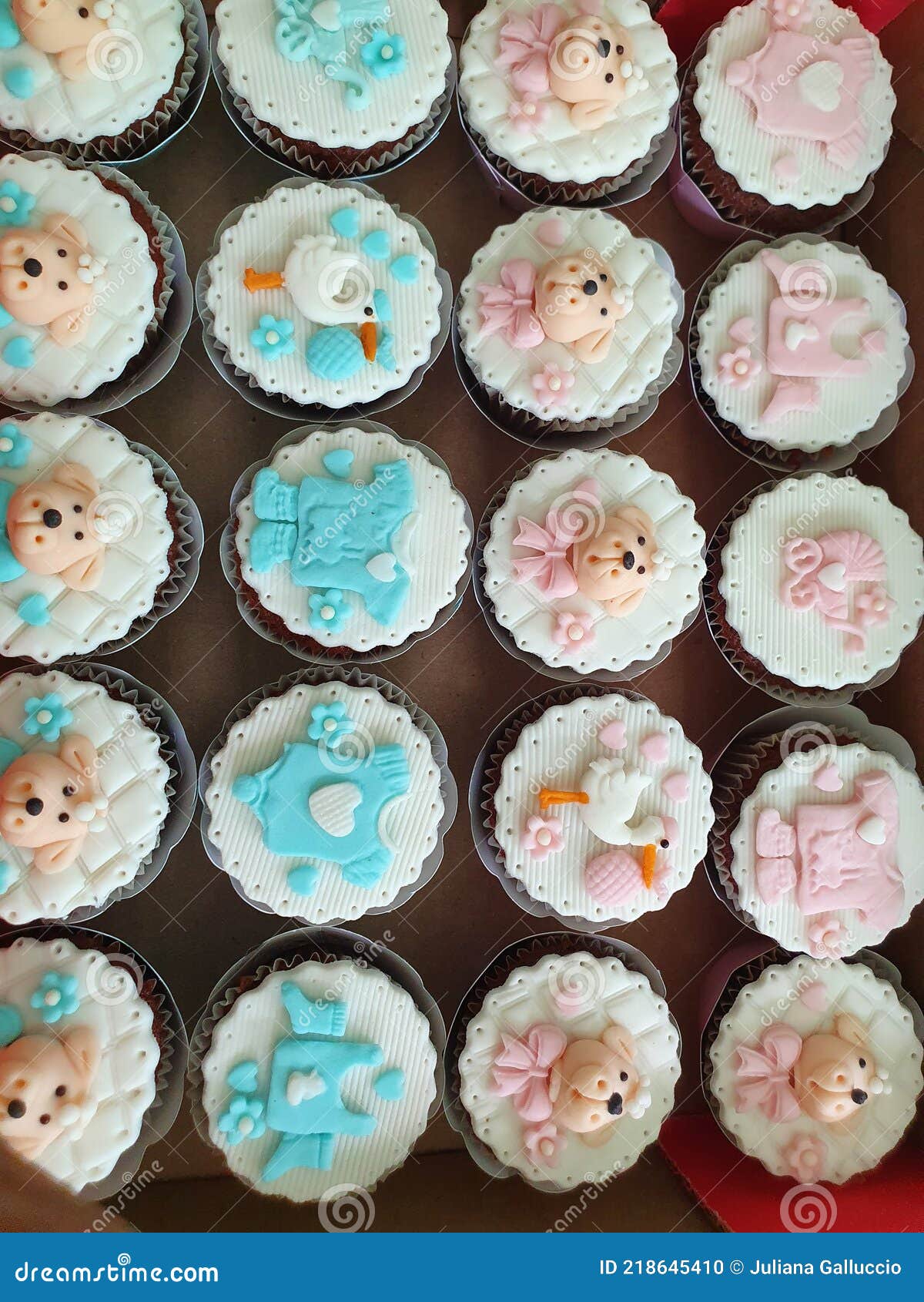 Foundant art design bakery stock photo. Image of torte - 218645410