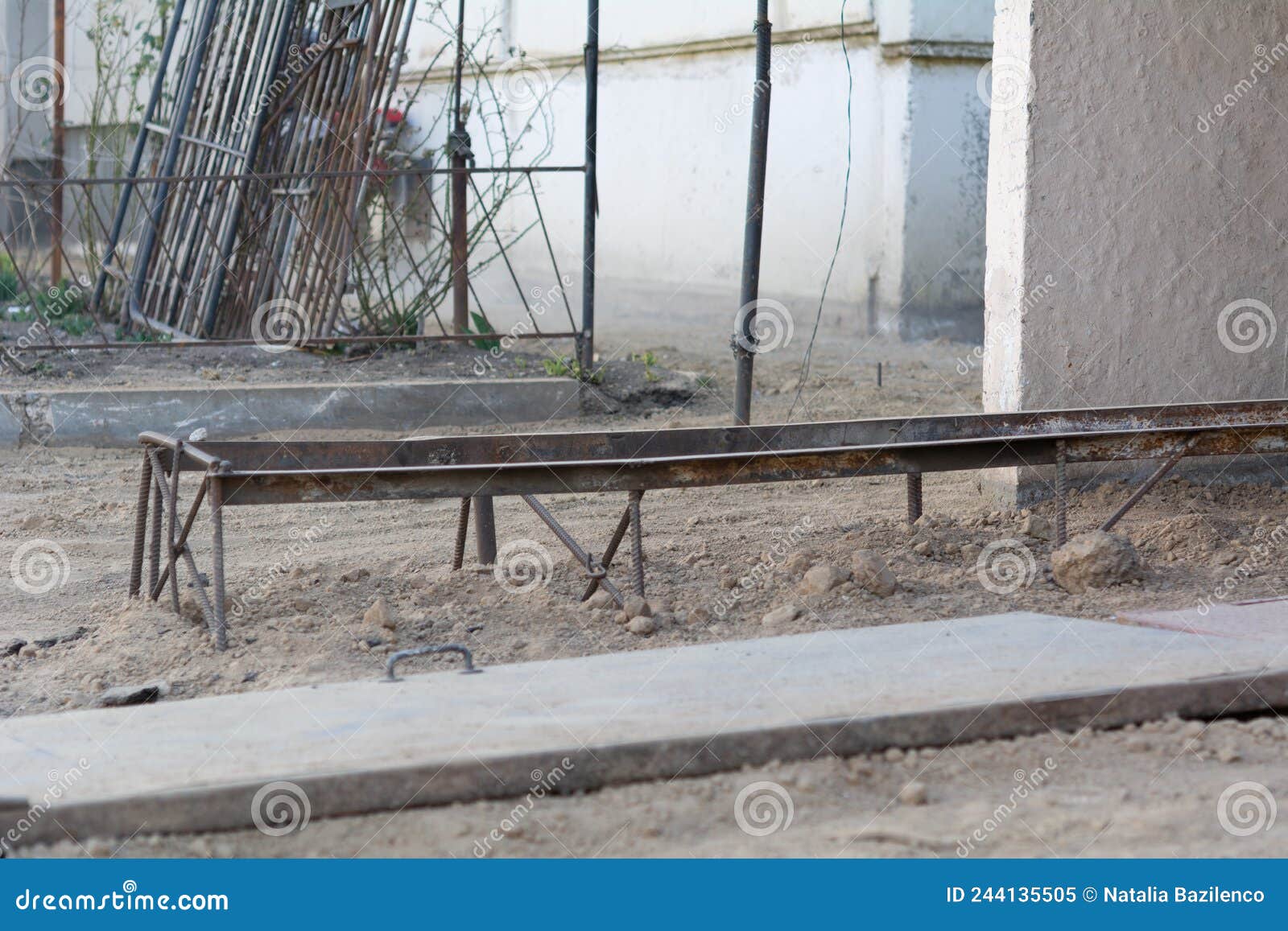 Foundation Blind Area Preparing. Sand Along the Base of the House ...