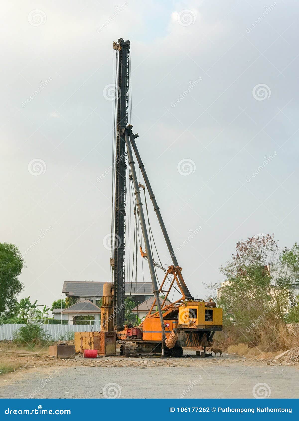 Foundation Pile Drilling Machine Stock Photo - Image of foundations ...