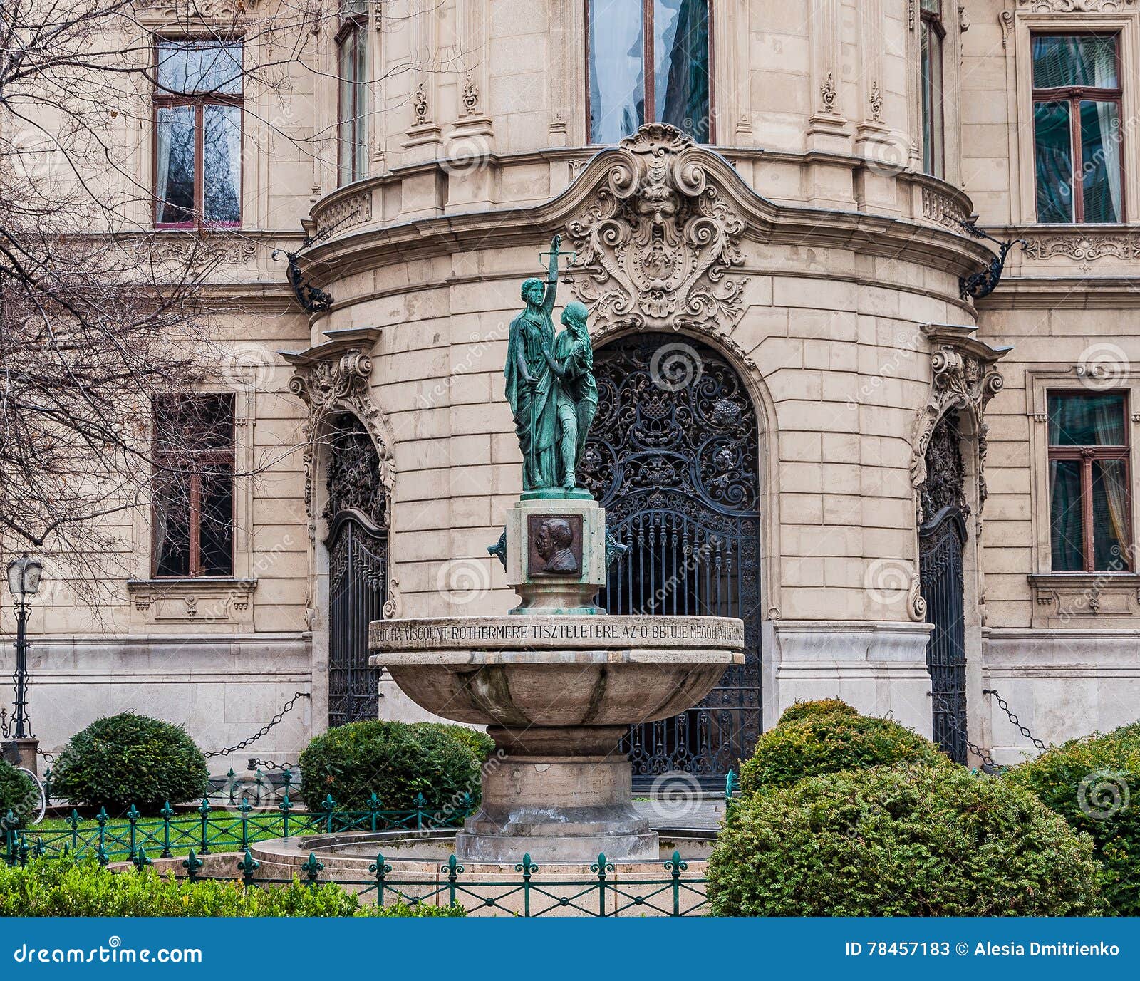 Fountain on the Background the Facade of Metropolitan Ervin Szabo ...