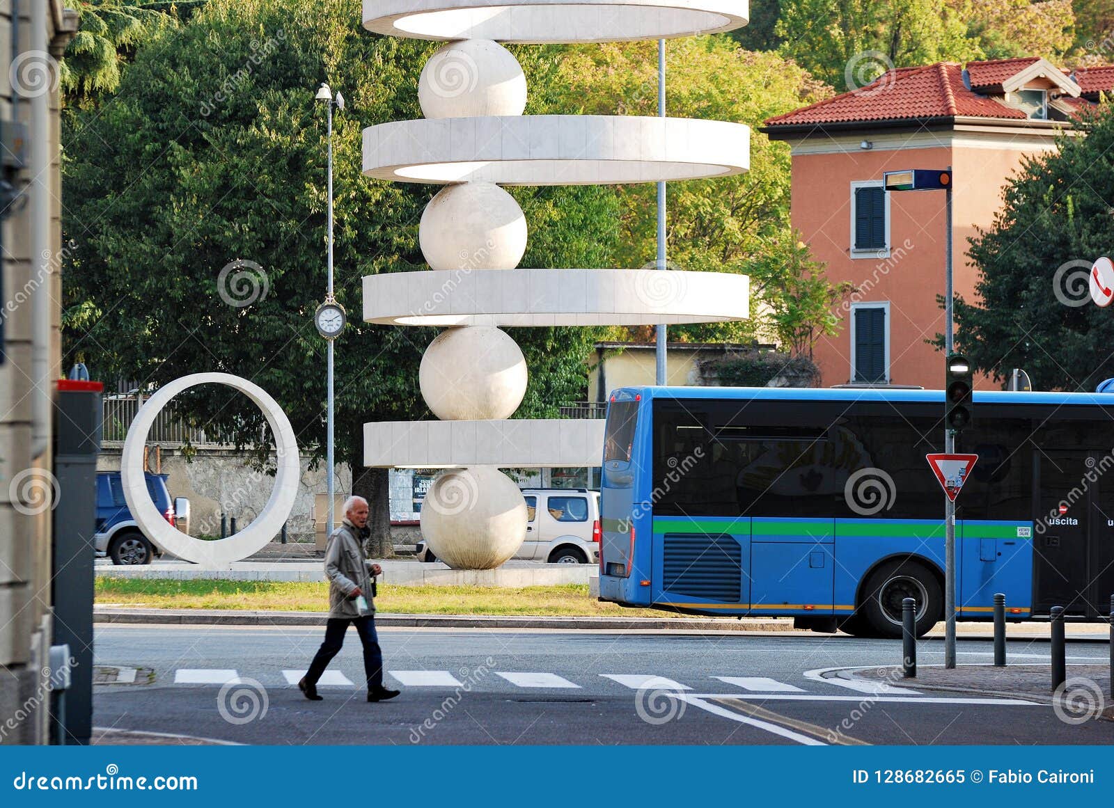 Fountain at Camerlata Square Editorial Image - Image of italian ...