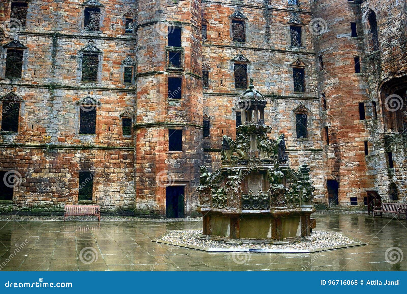 Fountain in the Castle, Linlithgow, Scotland Editorial Stock Photo ...