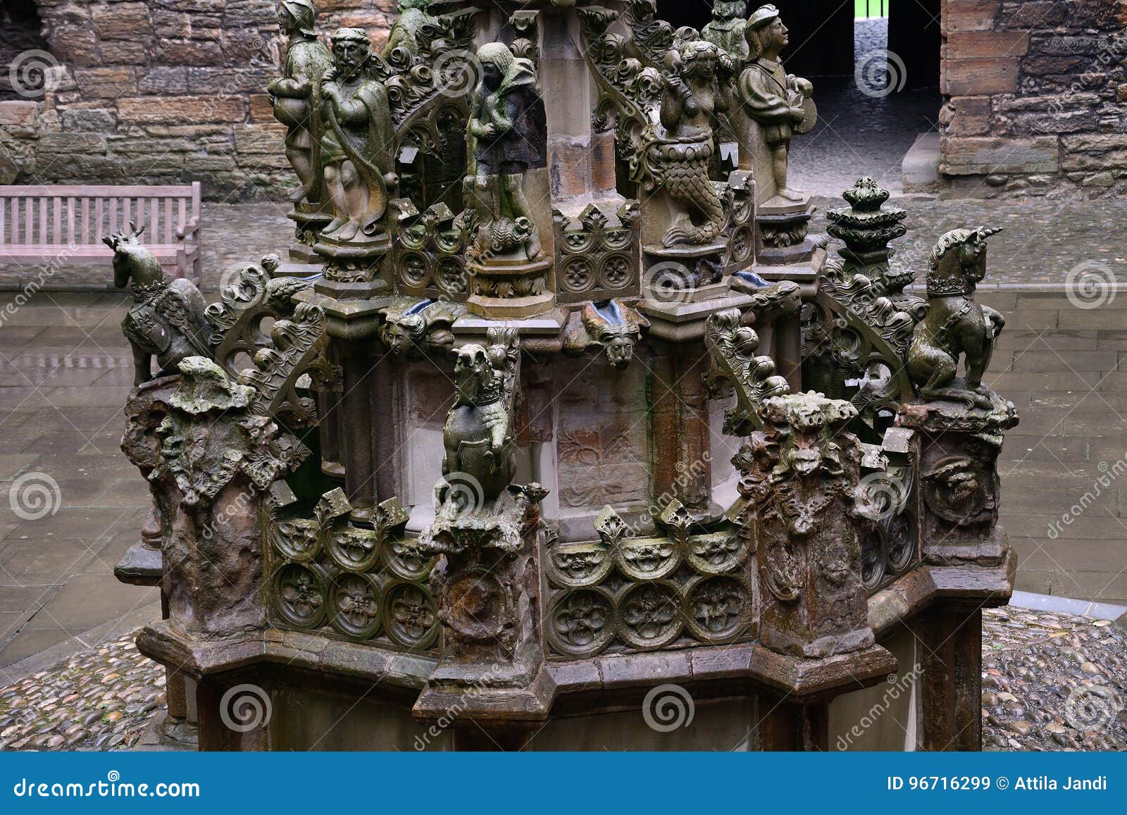 Fountain in the Castle, Linlithgow, Scotland Stock Image - Image of ...