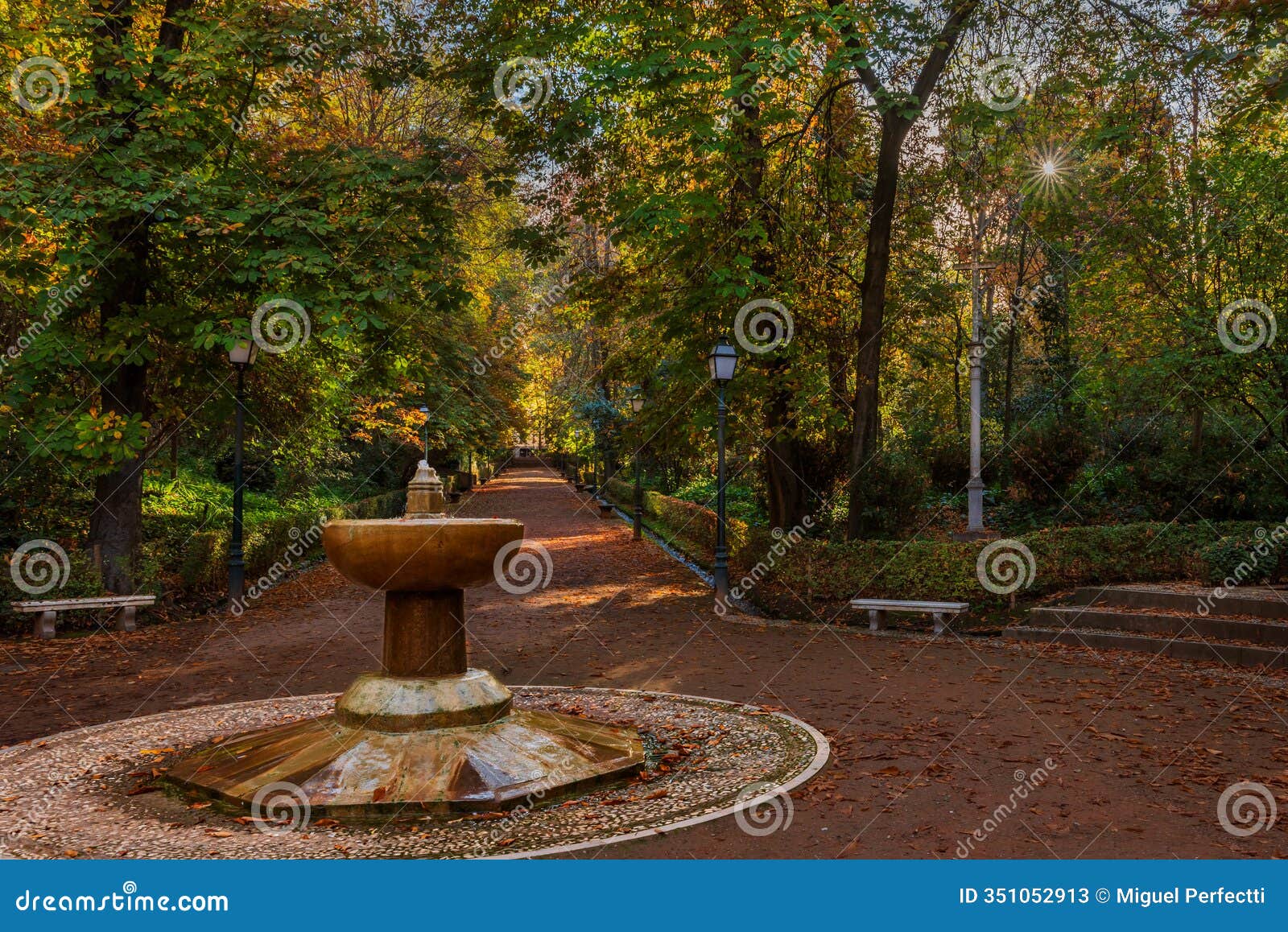Fountain on the Central Promenade of the Alhambra Forest in Autumn, on ...