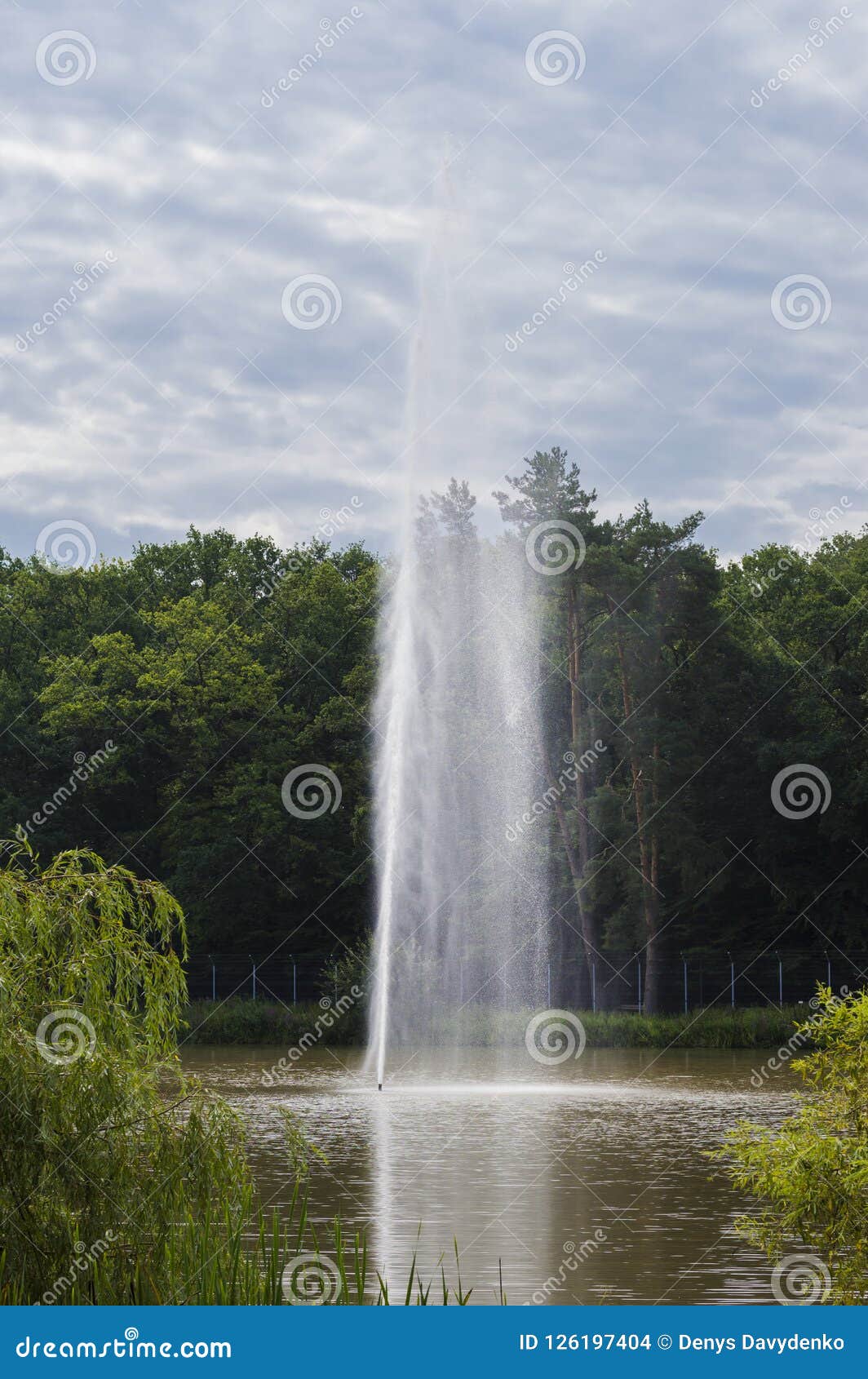 Fountain on Lake stock photo. Image of scene, nature - 126197404