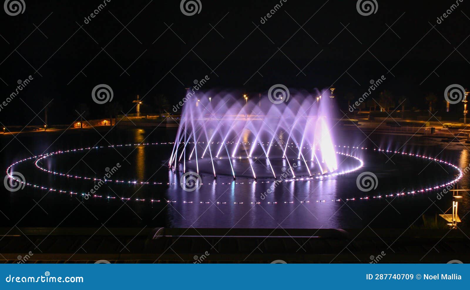 Fountain in the night stock image. Image of reflection - 287740709