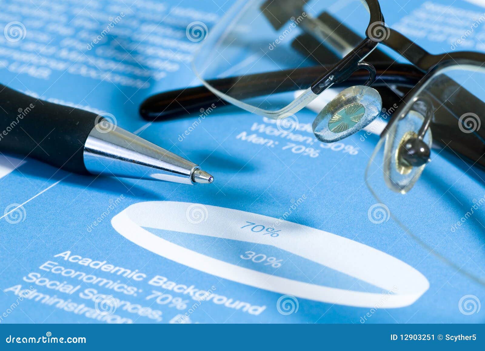 Fountain Pen And Chart Stock Image | CartoonDealer.com #11700601