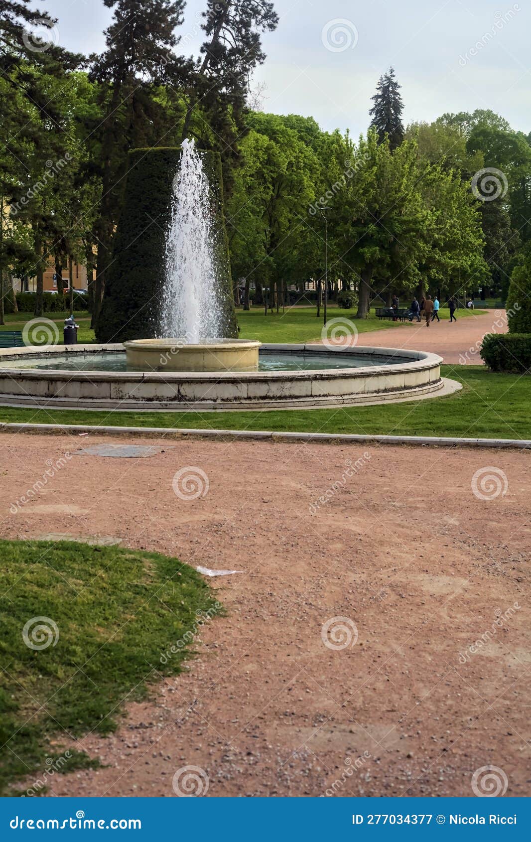 Fountain in a Public Park in an Italian Town at Sunset Stock Image ...