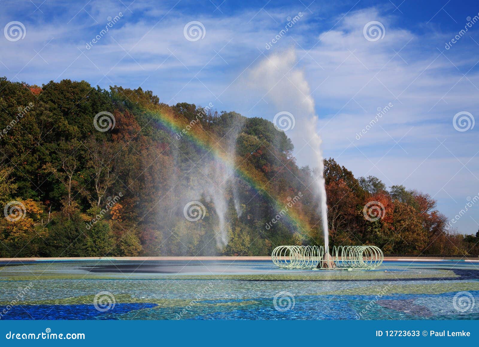 Fountain and Reflecting Pool Stock Image - Image of eden, pool: 12723633