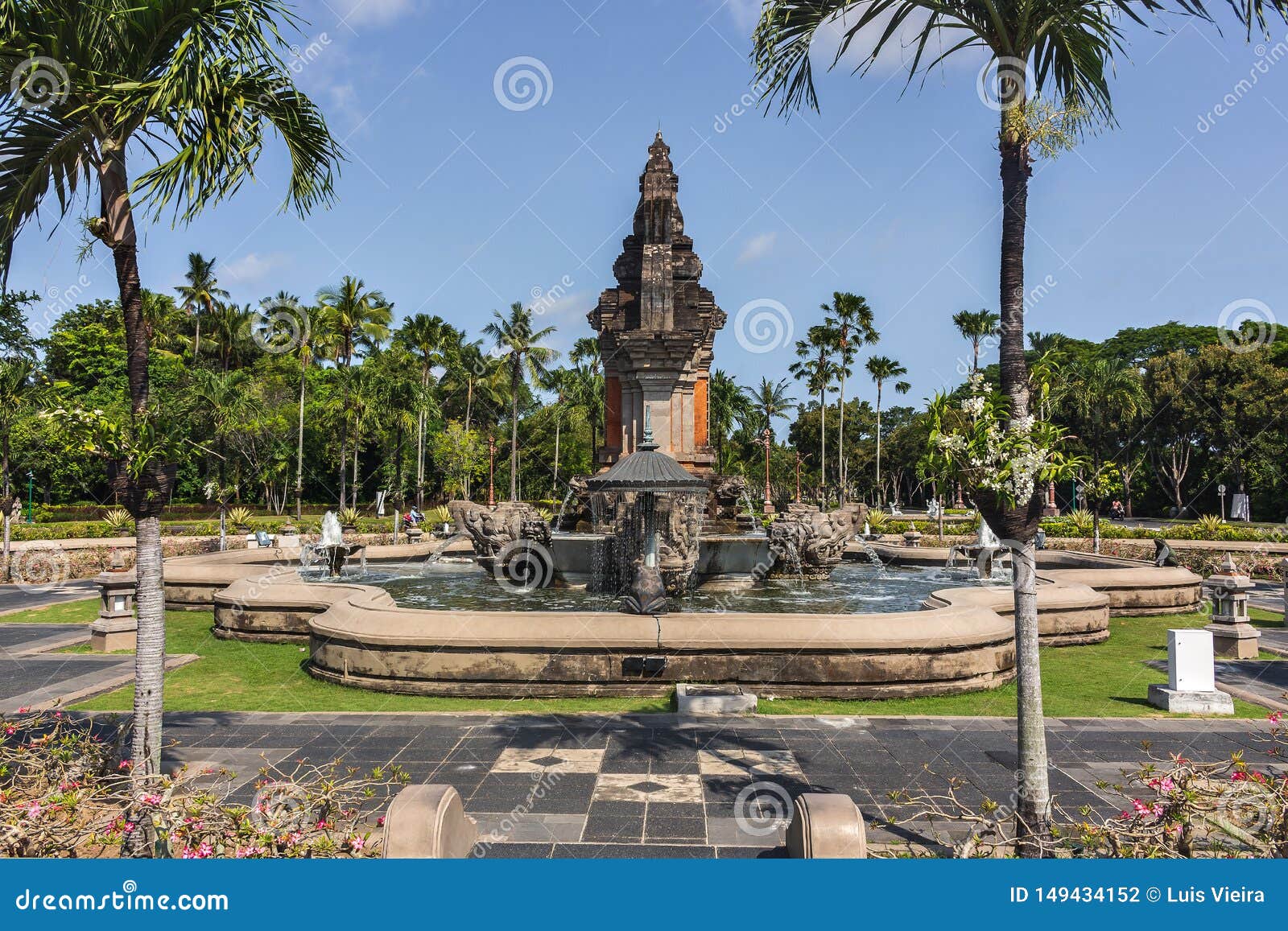 A Fountain in a Roundabout with Hindu Statues Stock Photo - Image of ...