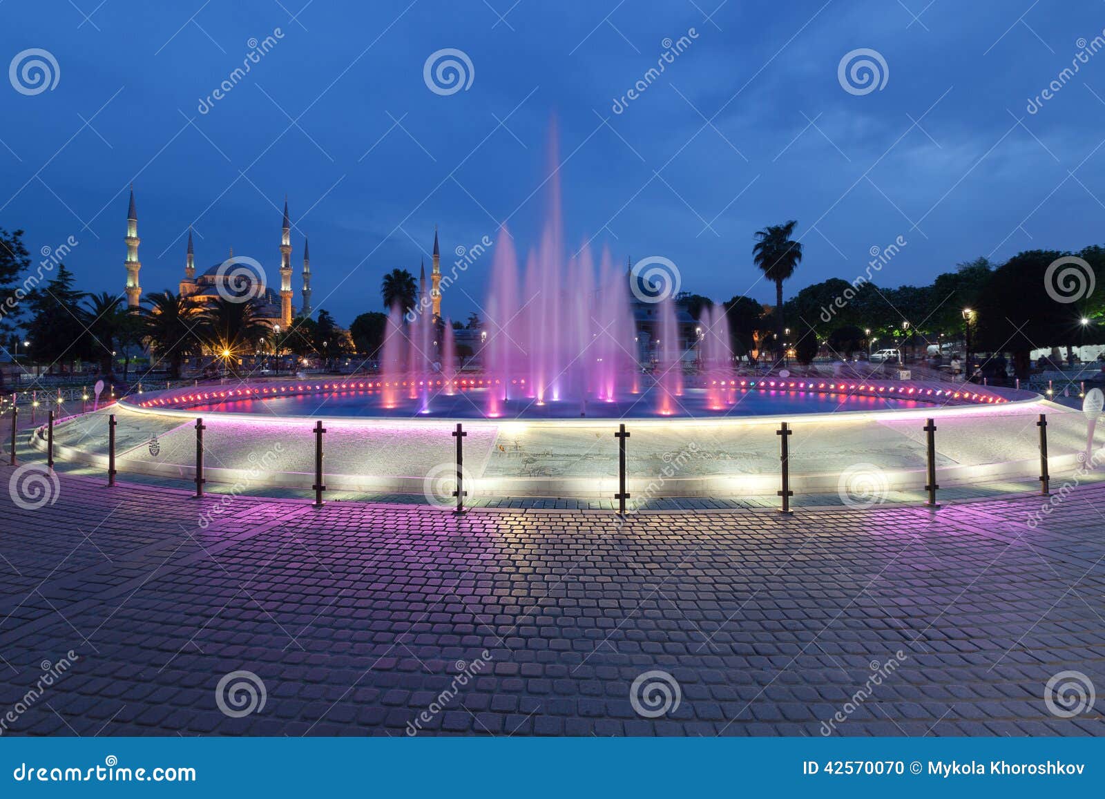 Fountain and the Sultanahmet Blue Mosque at Night Stock Photo - Image ...