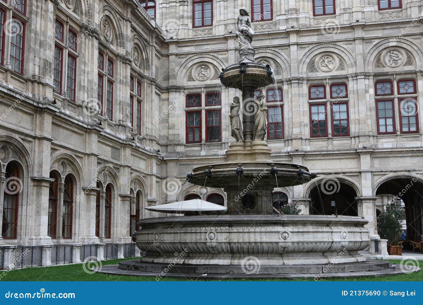 Fountain in the Vienna Austria 2011 Stock Photo - Image of travel ...