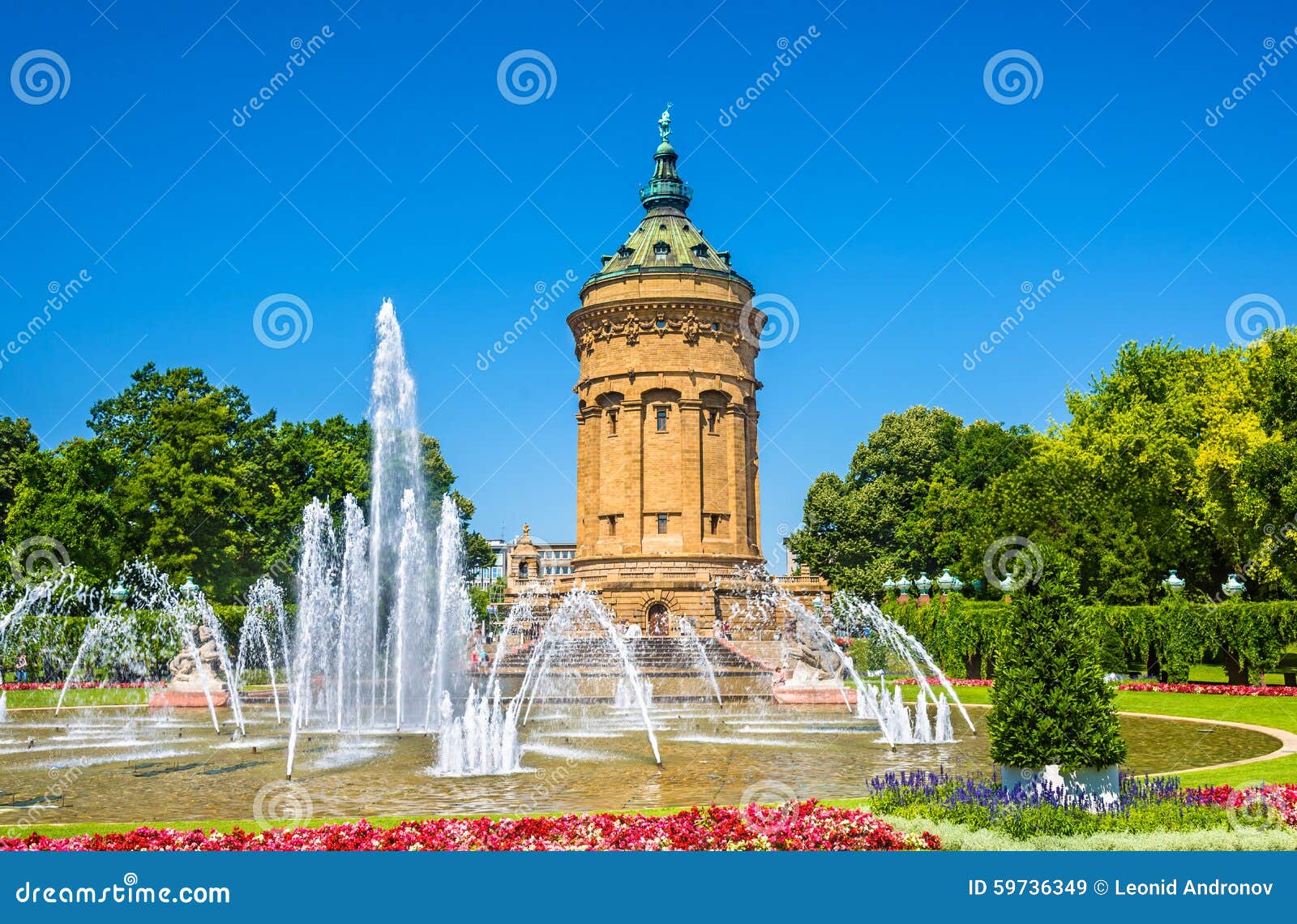 Fountain and Water Tower on Friedrichsplatz Square in Mannheim Stock ...