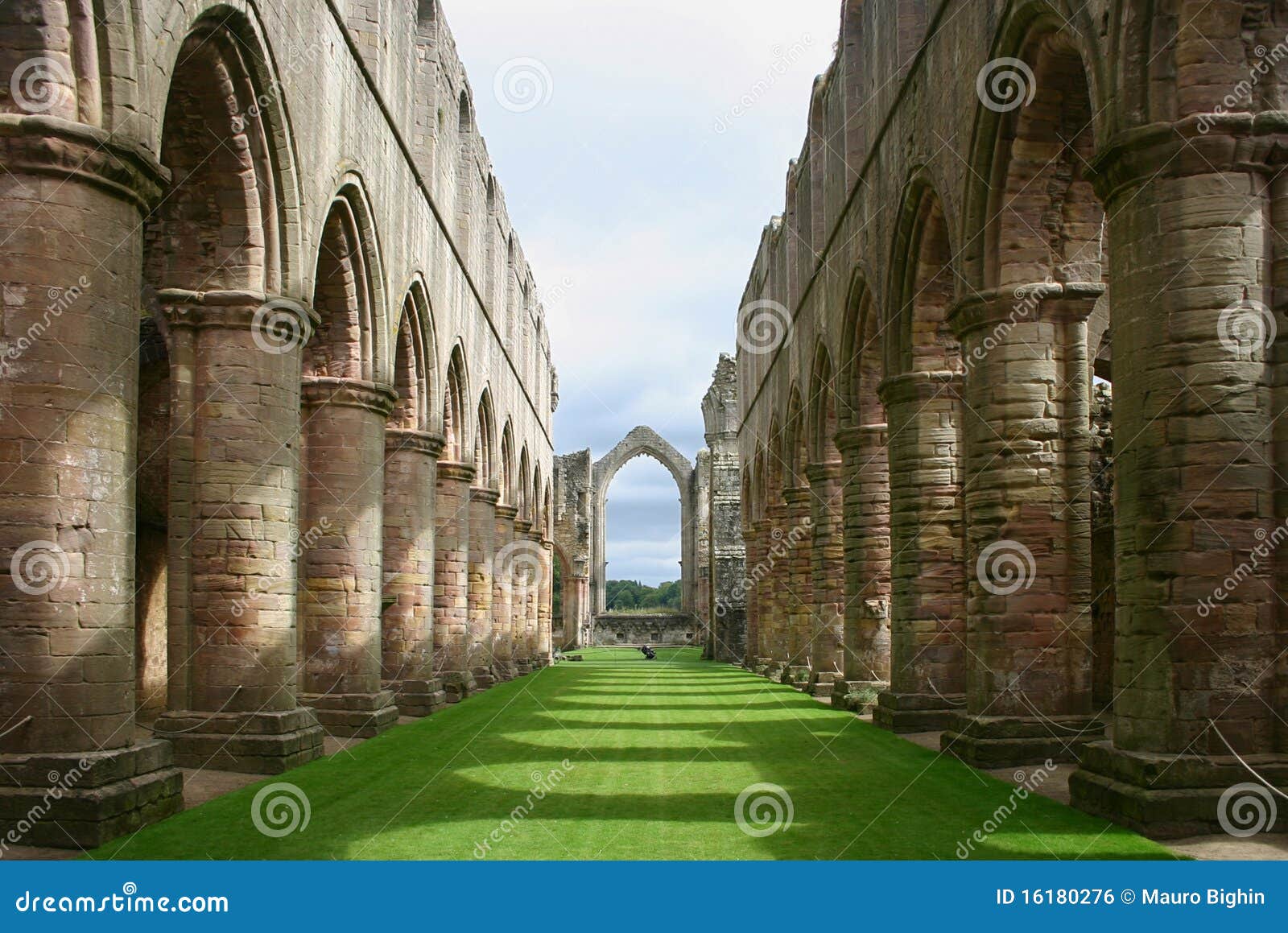 Fountains Abbey - Yorkshire - England Stock Photo - Image of scenery ...