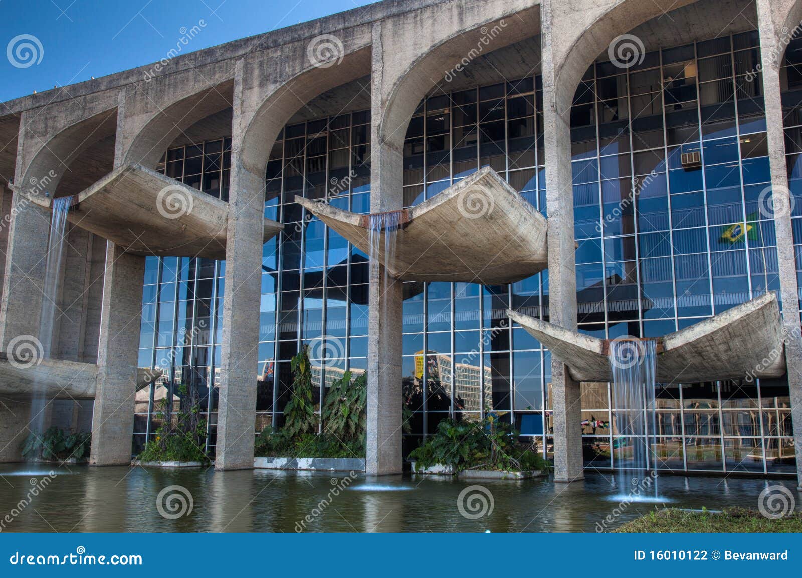 Fountains on Justice Palace in Brasilia Stock Photo - Image of facade ...