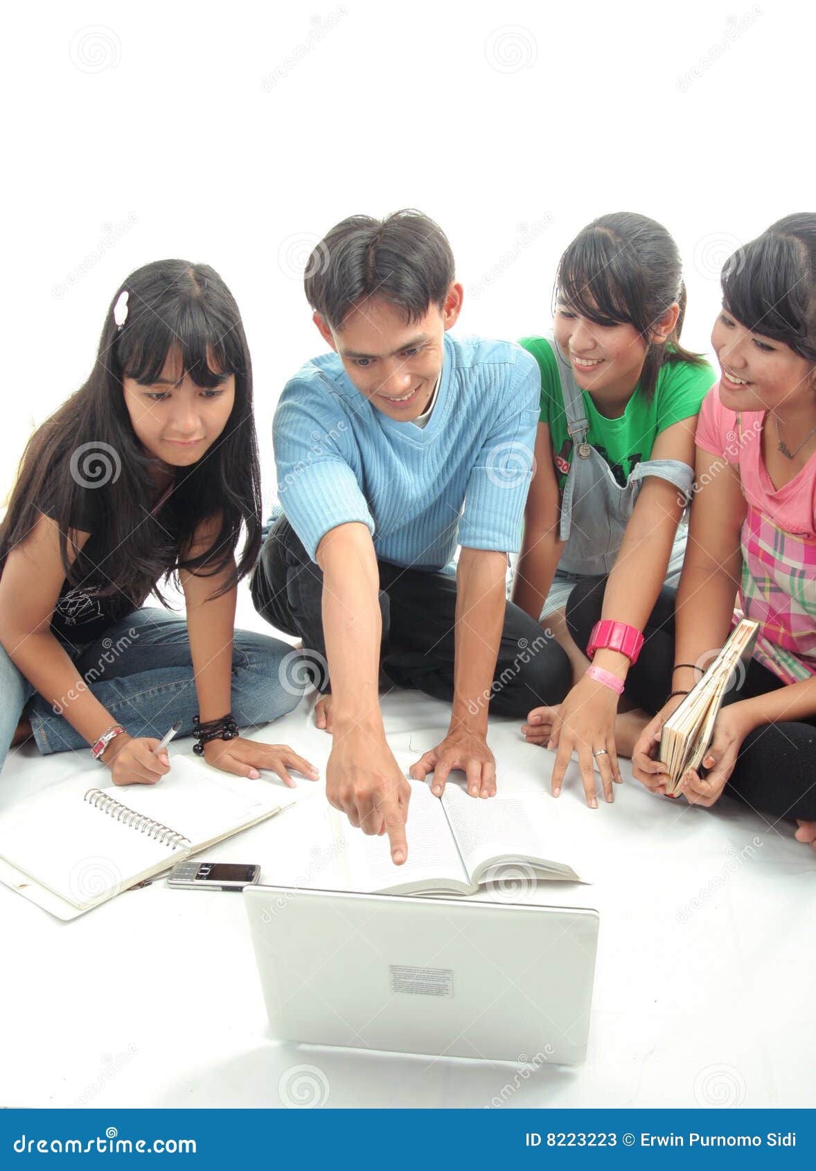 Four Asian student stock image. Image of people, isolated - 8223223