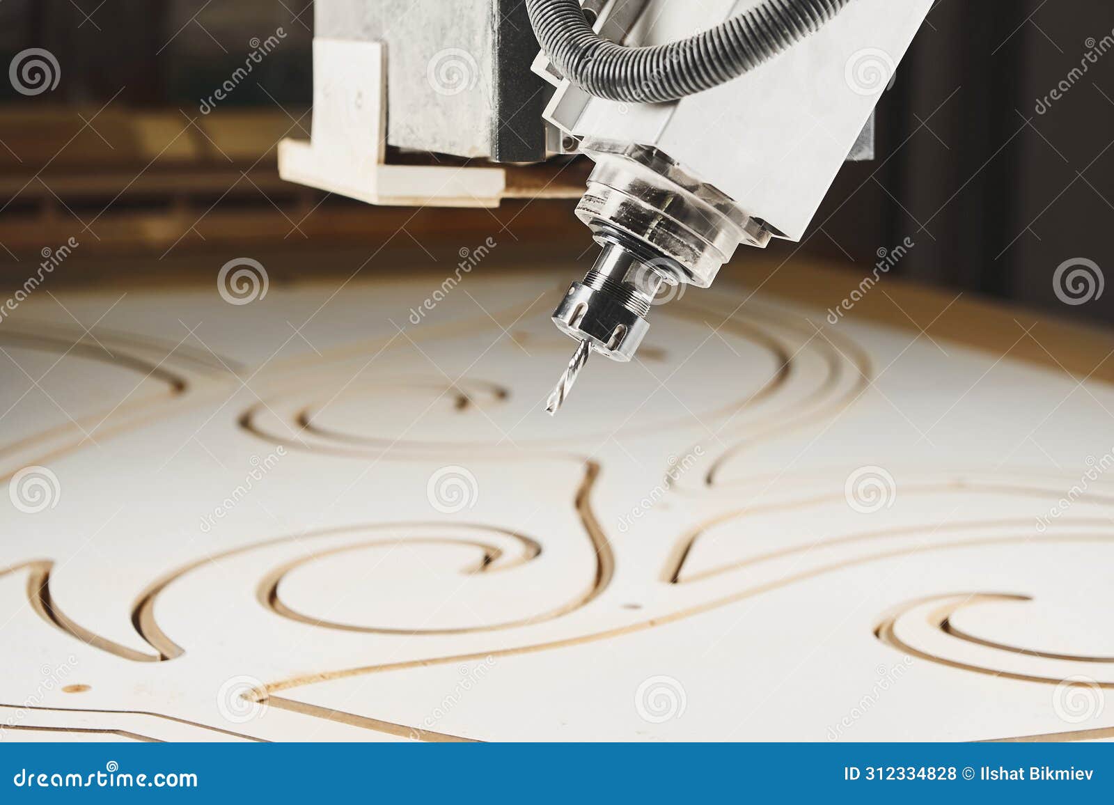 Four-axis Numerically Controlled Woodworking Machine Cuts Out Complex ...