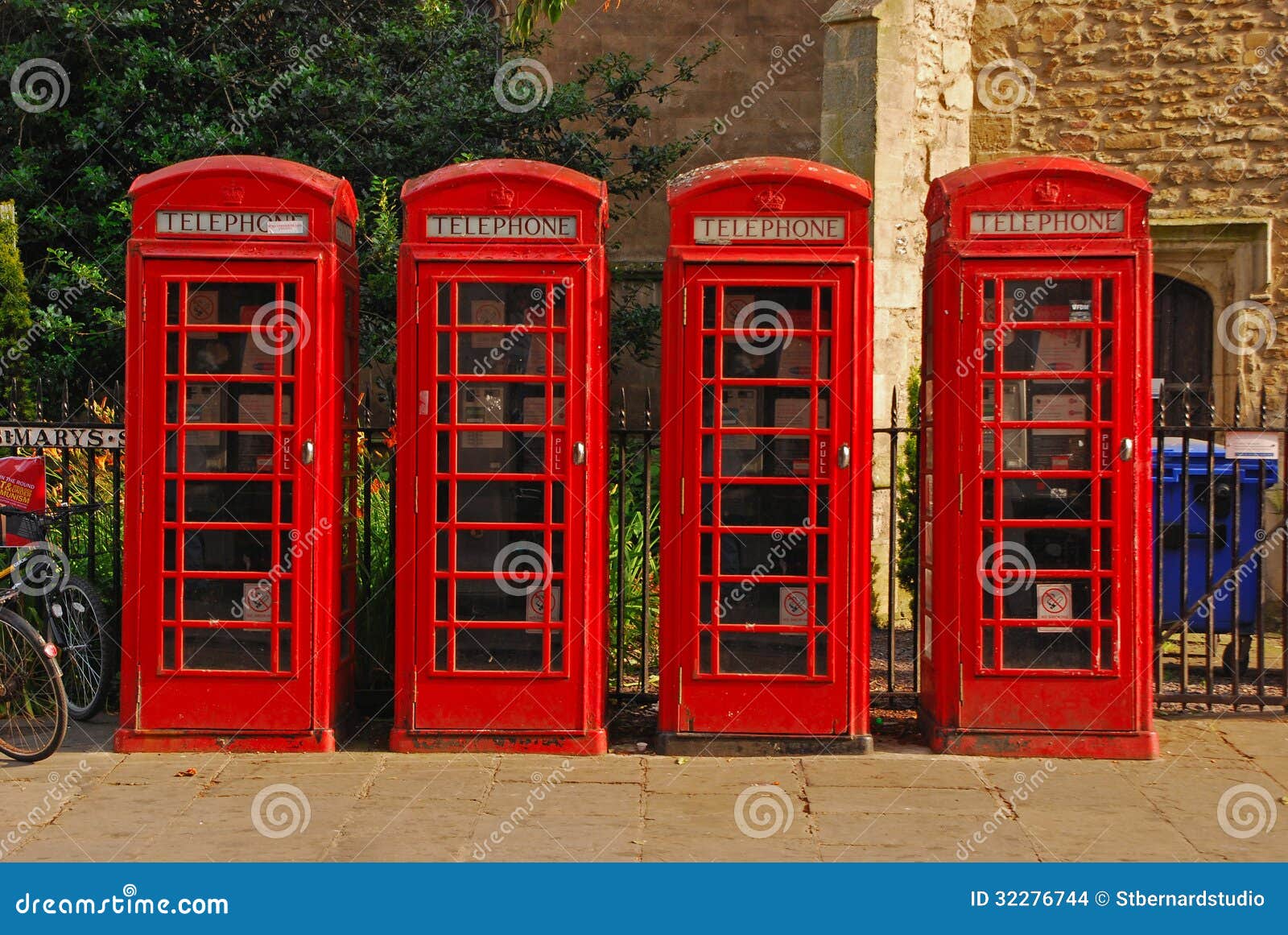 Four British Red Phone Booth Stock Photo - Image of dial, facility ...