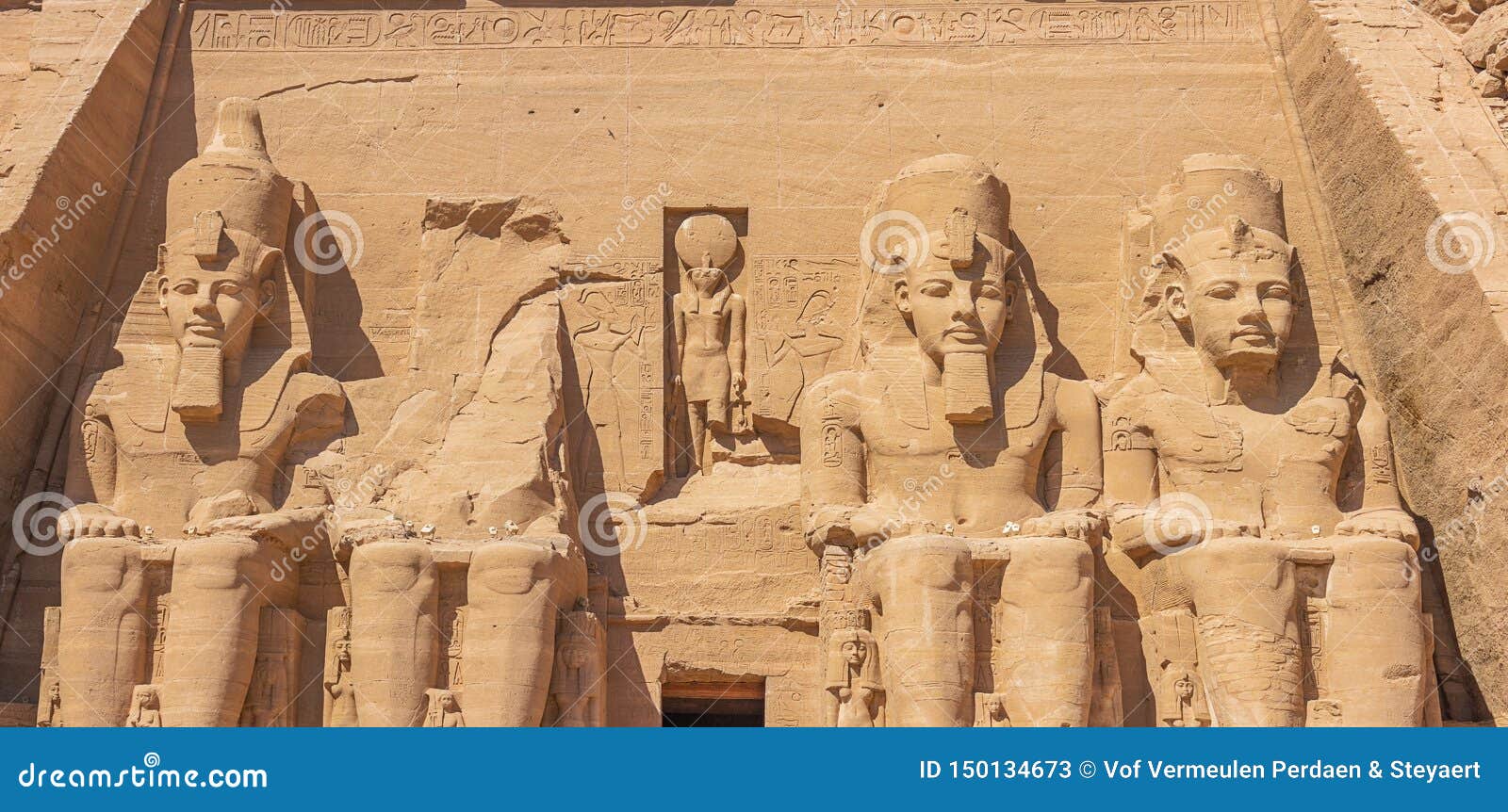 Four Colossal Statues of Ramesses II Aligned Stock Image - Image of ... Four Colossal Statues of Ramesses II Aligned Stock Image - Image of ...