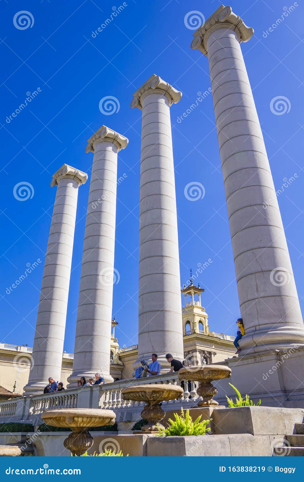 The Four Columns in Barcelona, Spain Editorial Stock Image - Image of ... The Four Columns in Barcelona, Spain Editorial Stock Image - Image of ...
