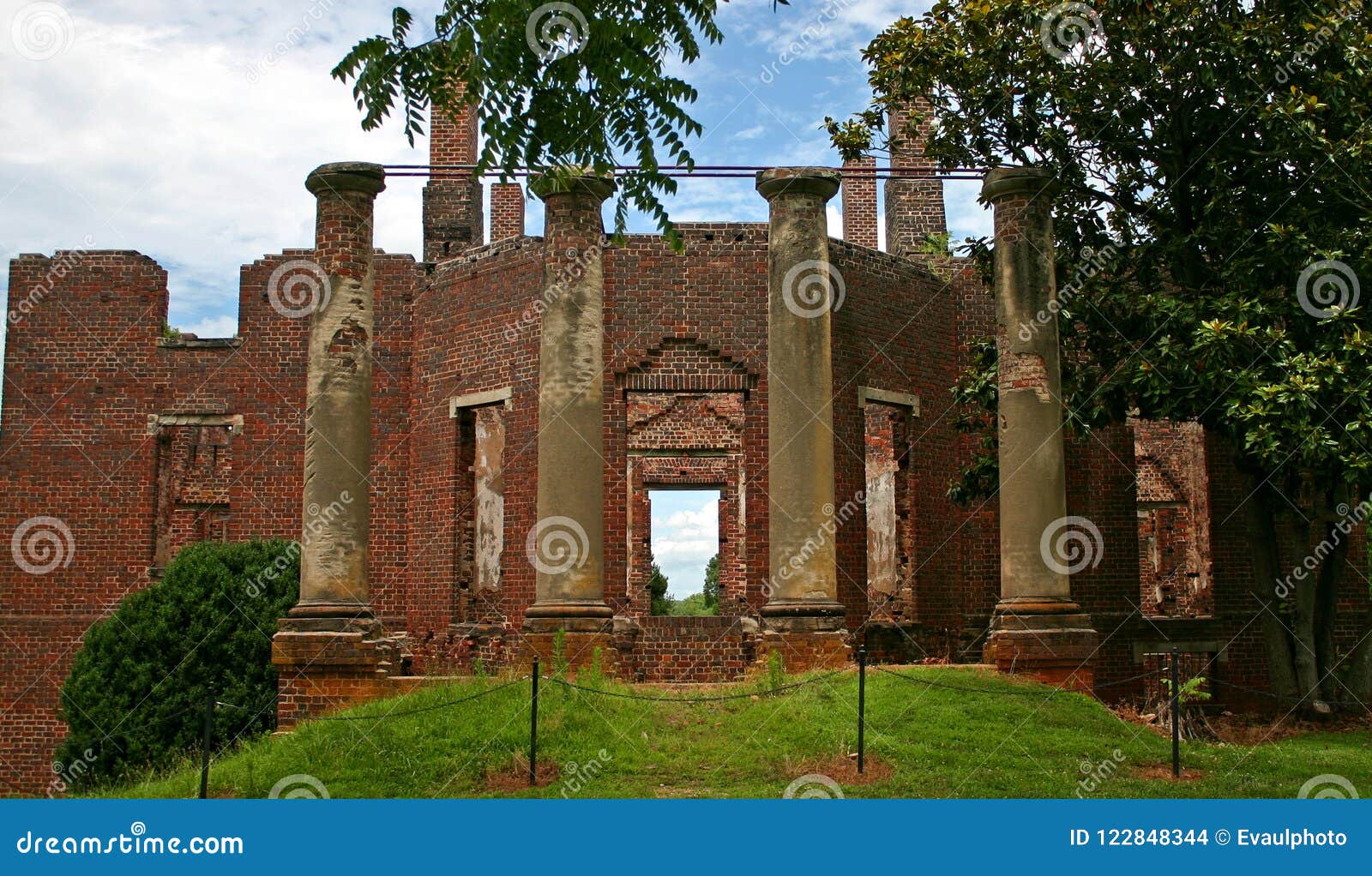 Brick Ruins and Four Columns Stock Photo - Image of ruins, masonry ...