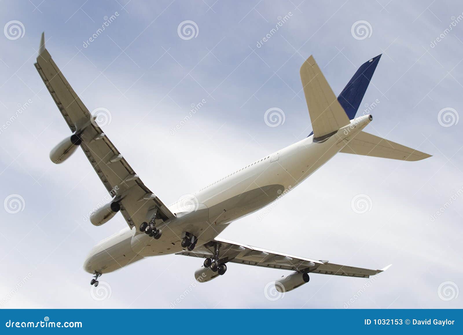 Four engine airliner stock image. Image of flying, pilot - 1032153