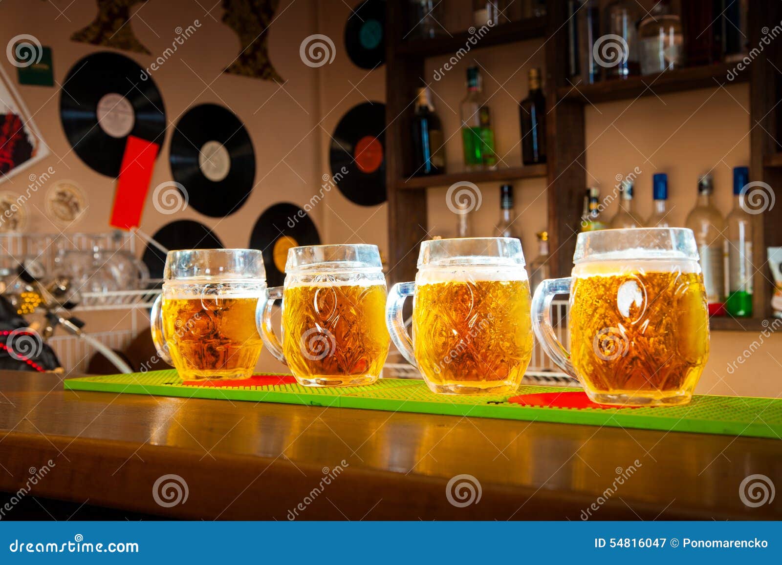 2,470 Horizontal Row Bar Stock Photos - Free & Royalty-Free Stock ...