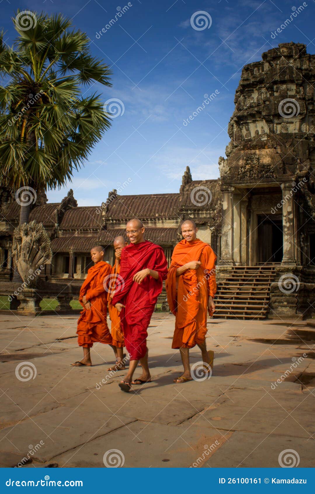 Four Monks in Angkor Wat editorial photo. Image of buddhism - 26100161