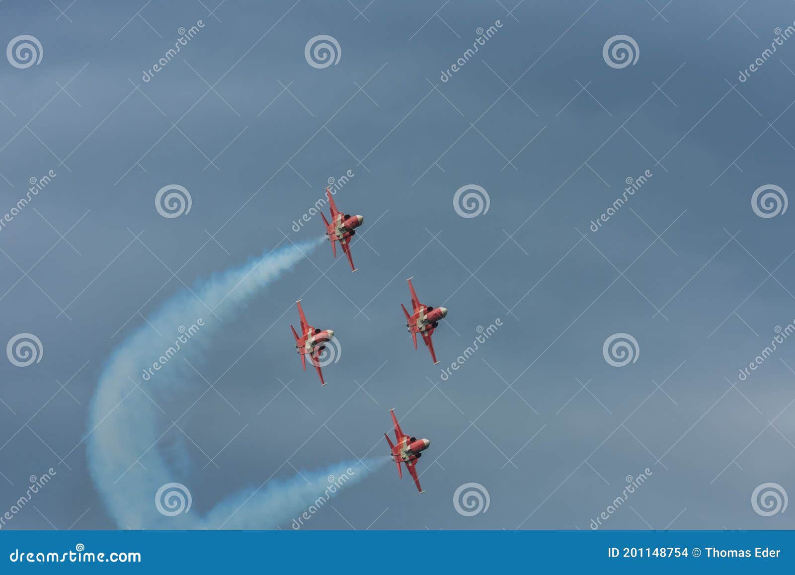 Four Red Planes Fly a Curve with Smoke Editorial Stock Image - Image of ...