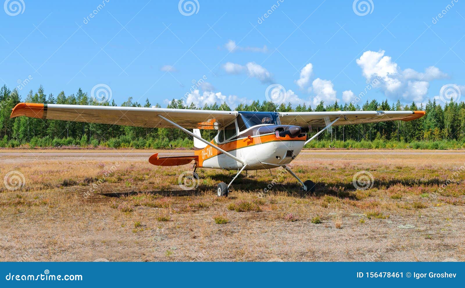 Four-seat Light All-metal Single-engined Piston-powered Airplane Cessna ... Four-seat Light All-metal Single-engined Piston-powered Airplane Cessna ...