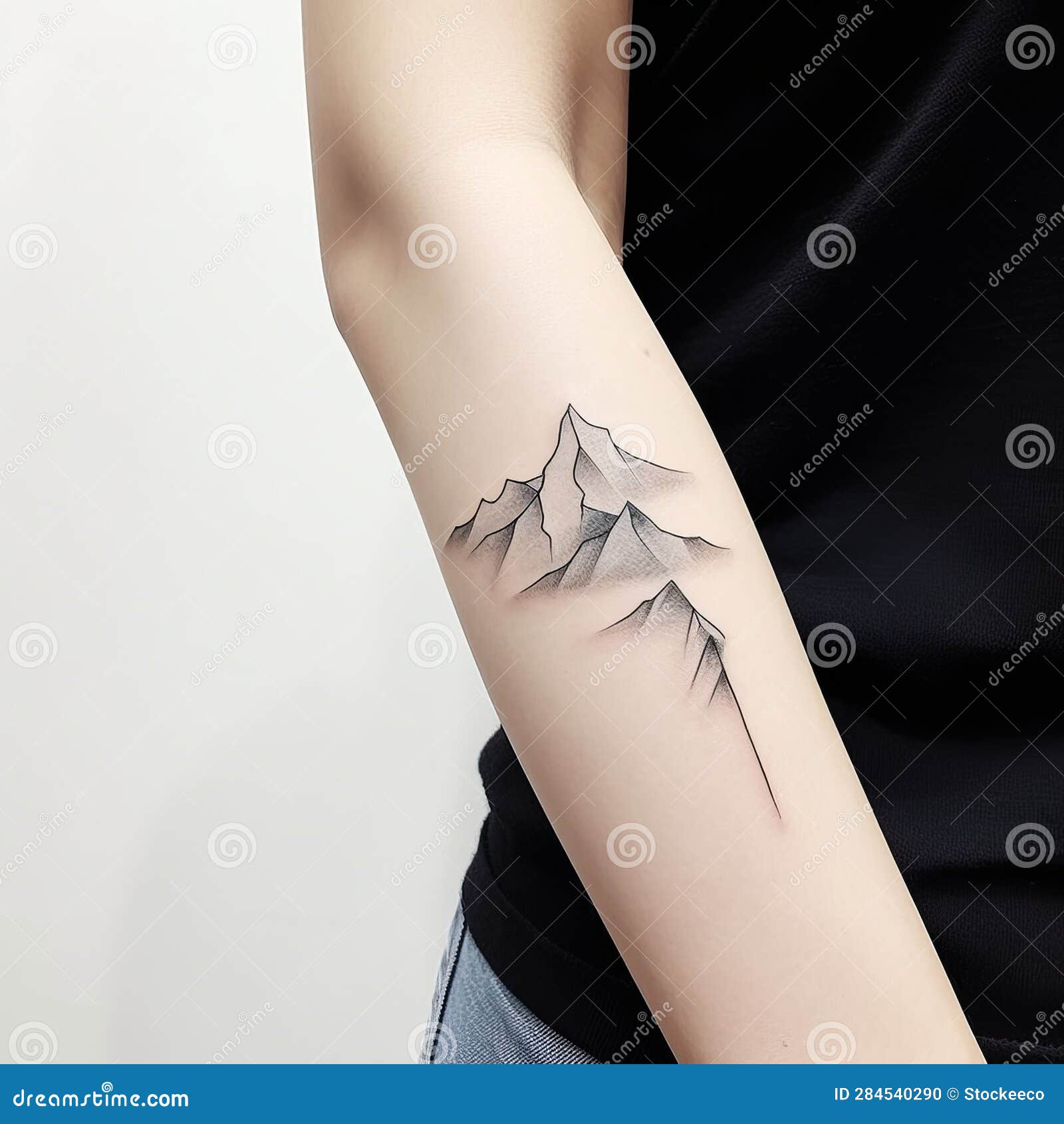 Small Mountain Tattoo: Optical Illusion Body Art in Squiggly Line Style Stock Illustration ...