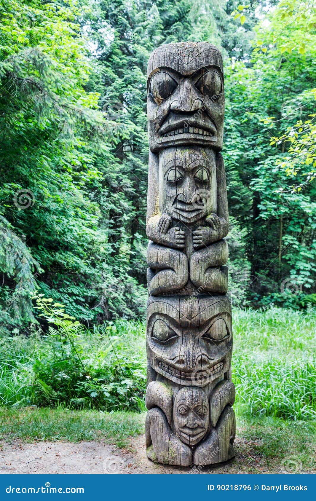 Inuit Totem Royalty-Free Stock Photography | CartoonDealer.com #7302179