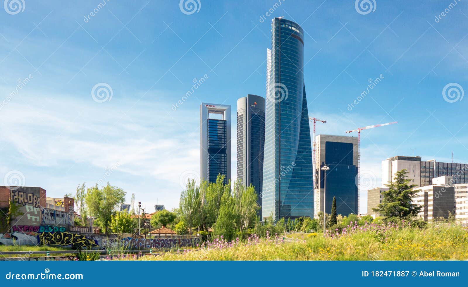 The Four Towers and the Construction of One More Building in Madrid ...